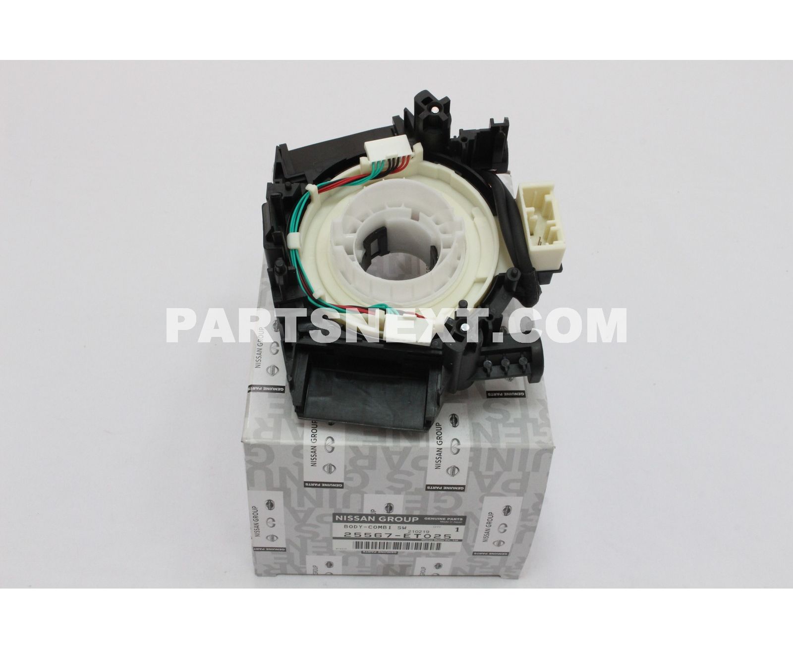 Nissan :: 25567-ET025 BODY-COMBINATION SWITCH