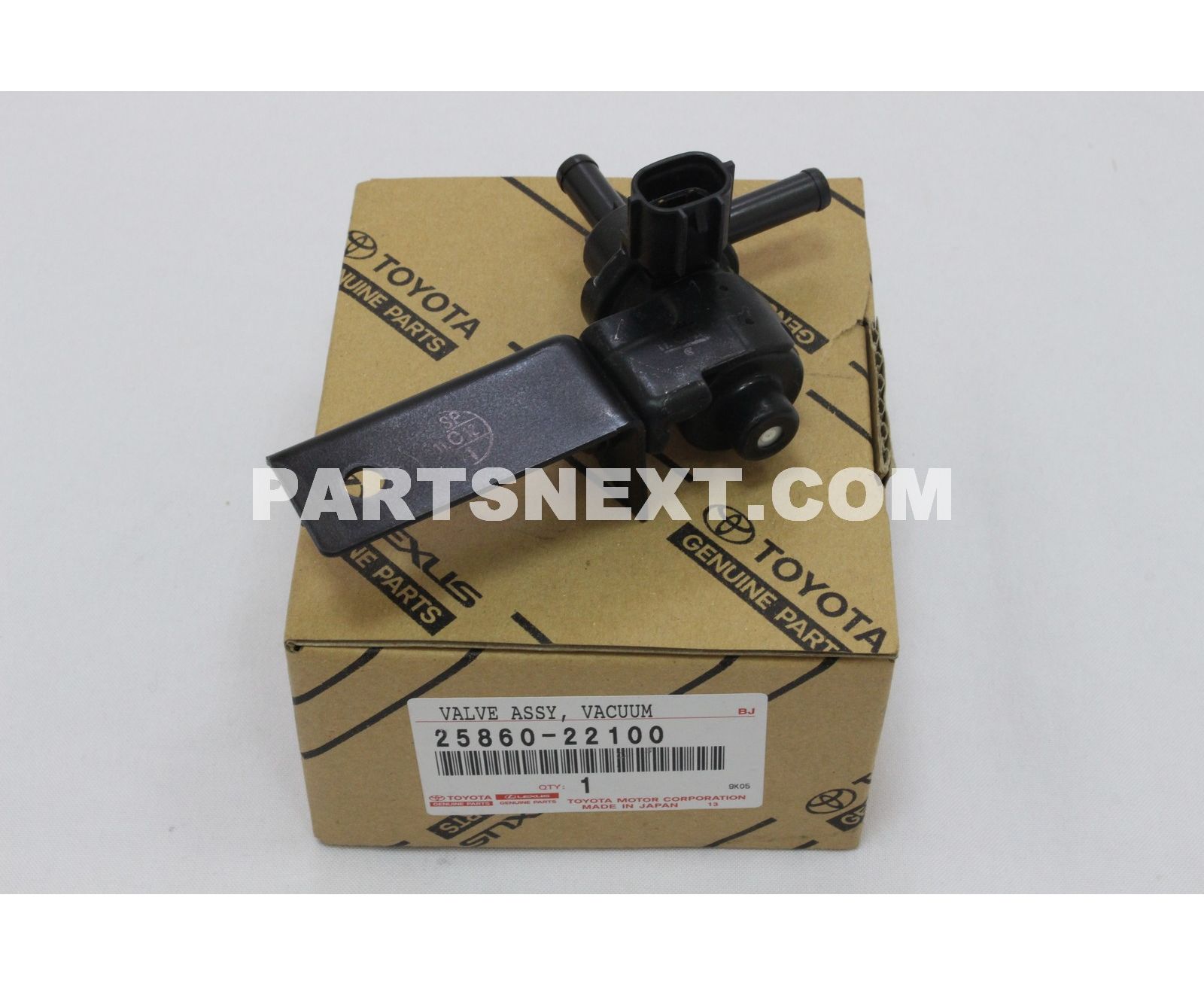 Toyota :: 25860-22100 VALVE ASSY, VACUUM SWITCHING, NO.1