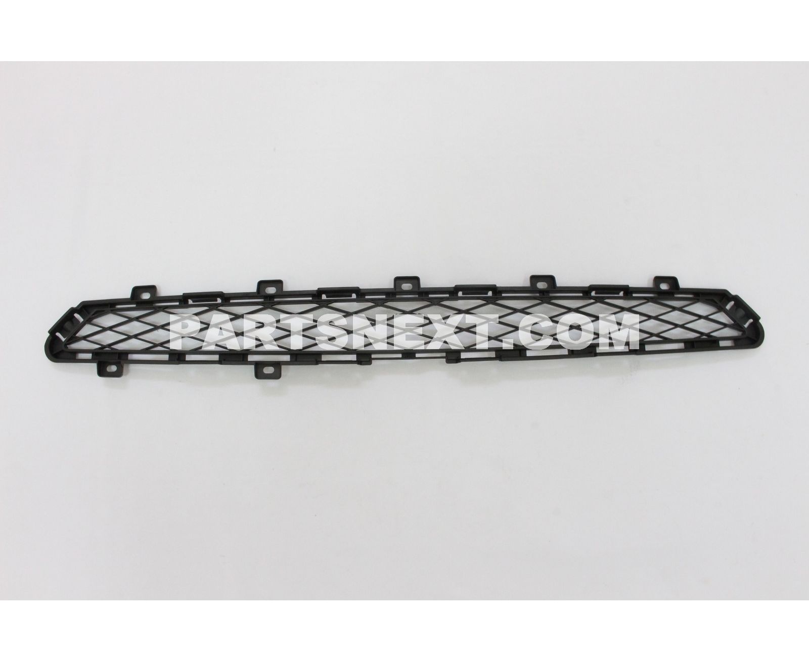 Nissan :: 62256-KB50A GRILLE-FRONT BUMPER