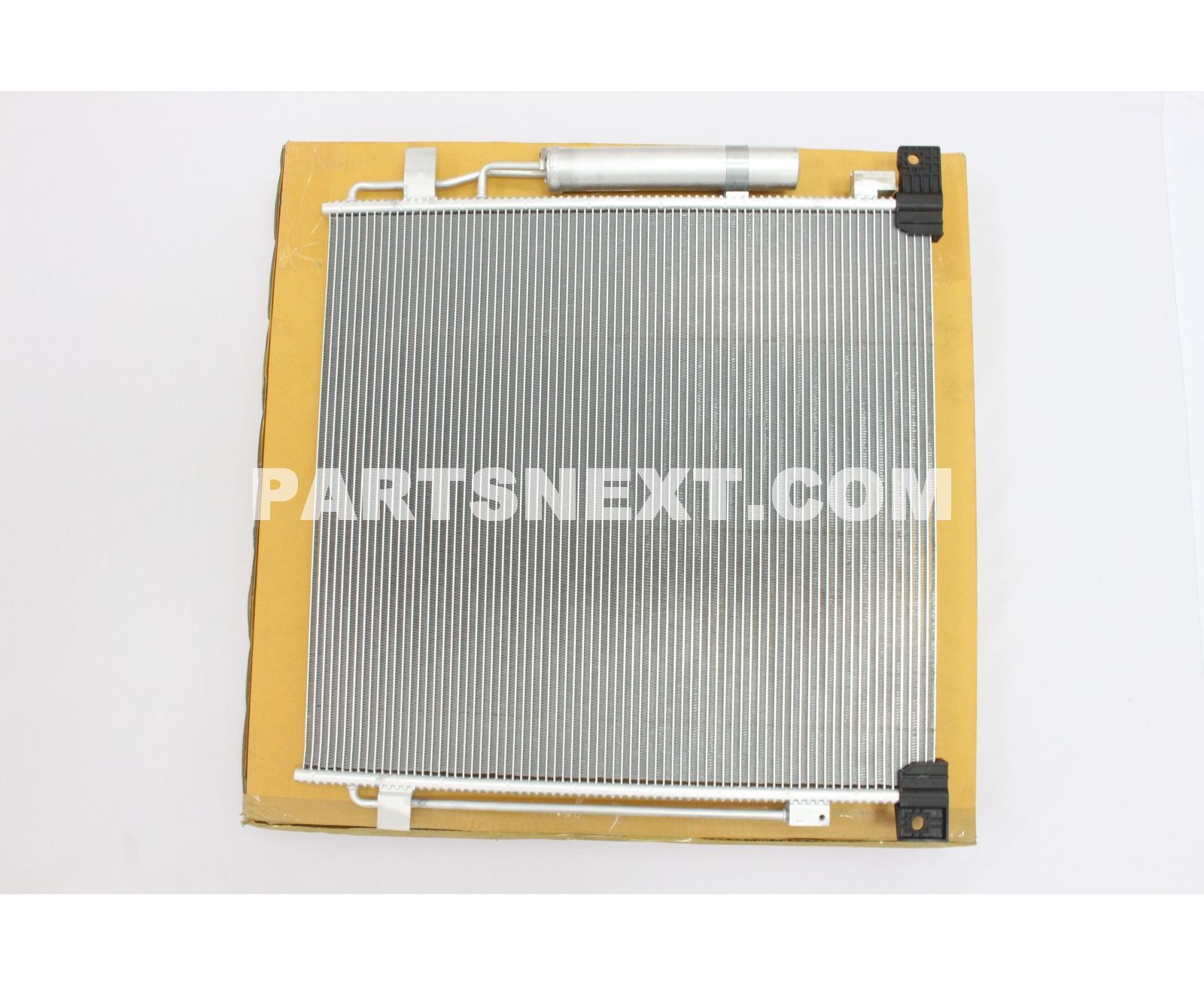Mitsubishi :: 7812A341 CONDENSER ASSY,A/C R