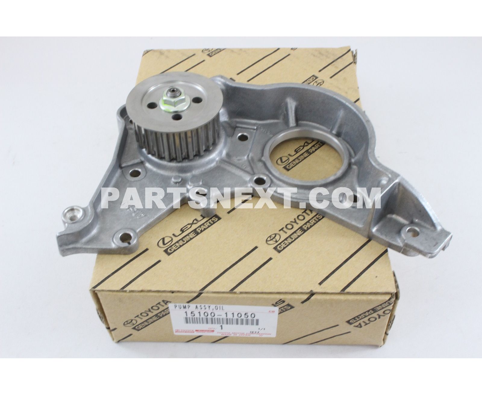 Toyota :: 15100-11050 PUMP ASSY, OIL