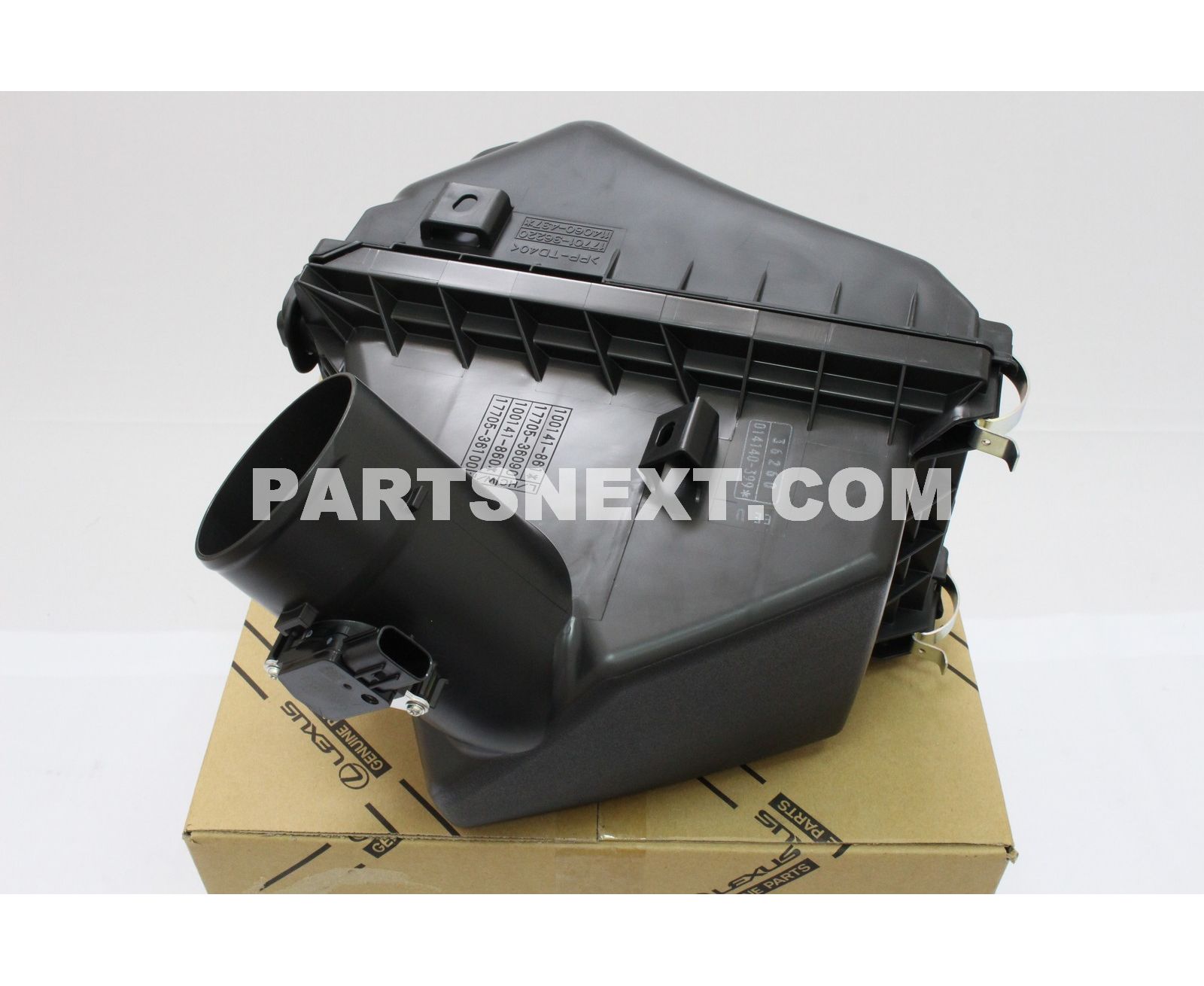 Toyota :: 17700-36260 CLEANER ASSY, AIR