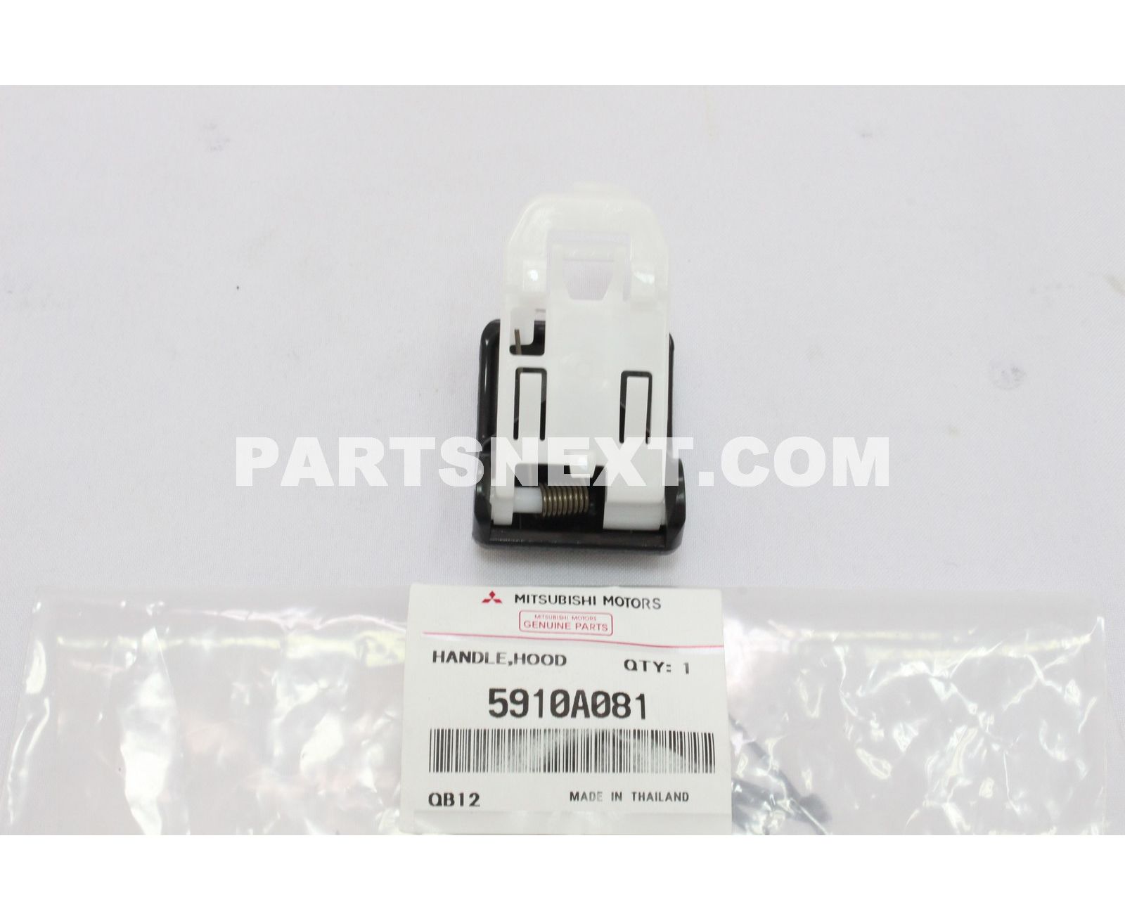 Mitsubishi :: 5910A081 HANDLE,HOOD LOCK RELEASE