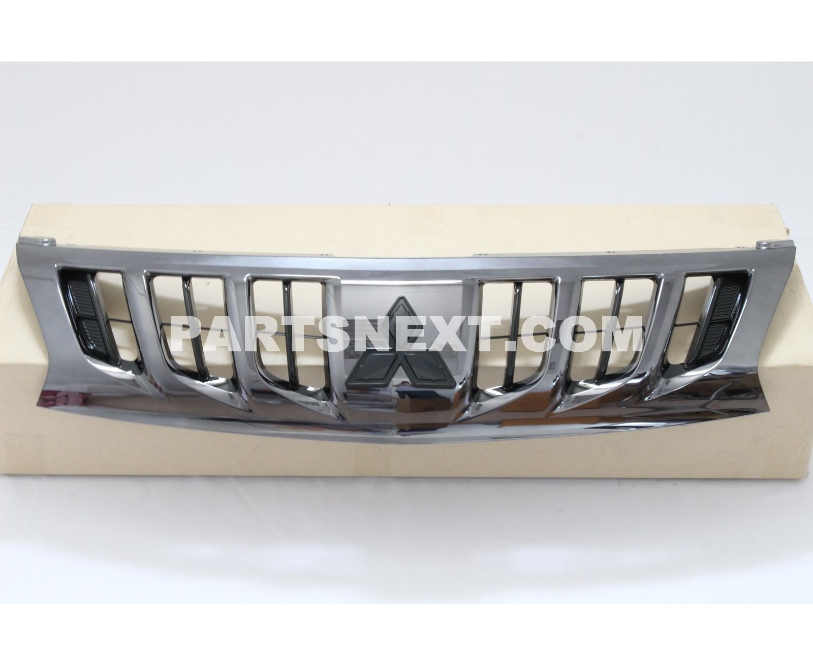 Mitsubishi :: 7450B108 GRILLE ASSY,RADIATOR