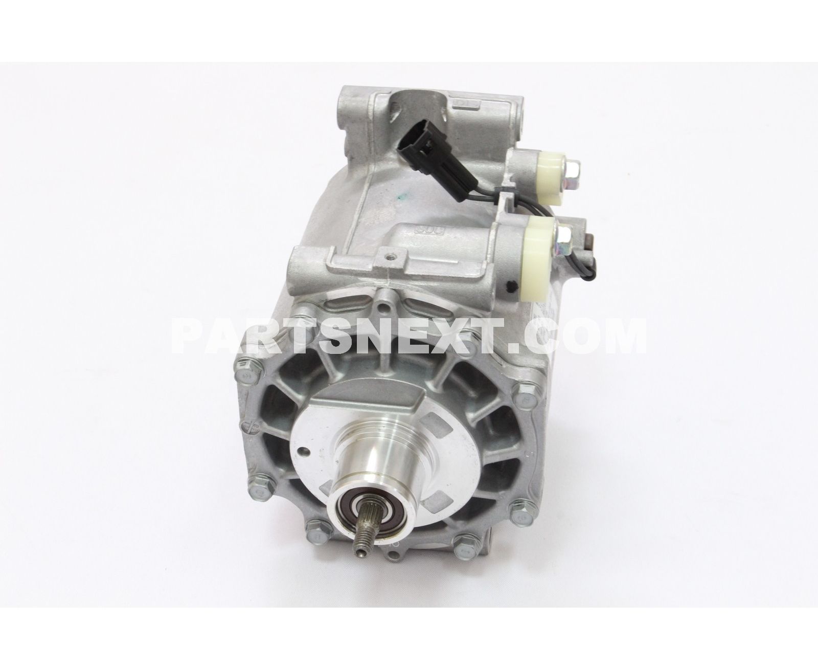 Mitsubishi :: 7813A036 COMPRESSOR ASSY,A/C