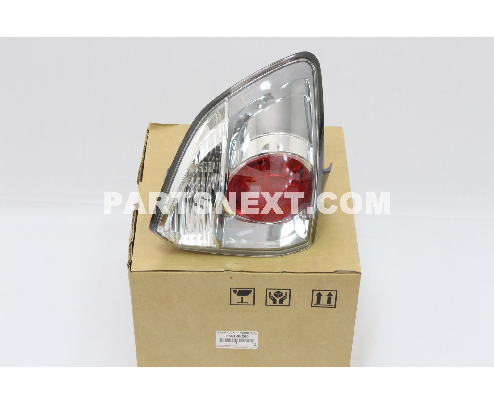 Toyota :: 81561-0K200 LENS, REAR COMBINATION LAMP, LH