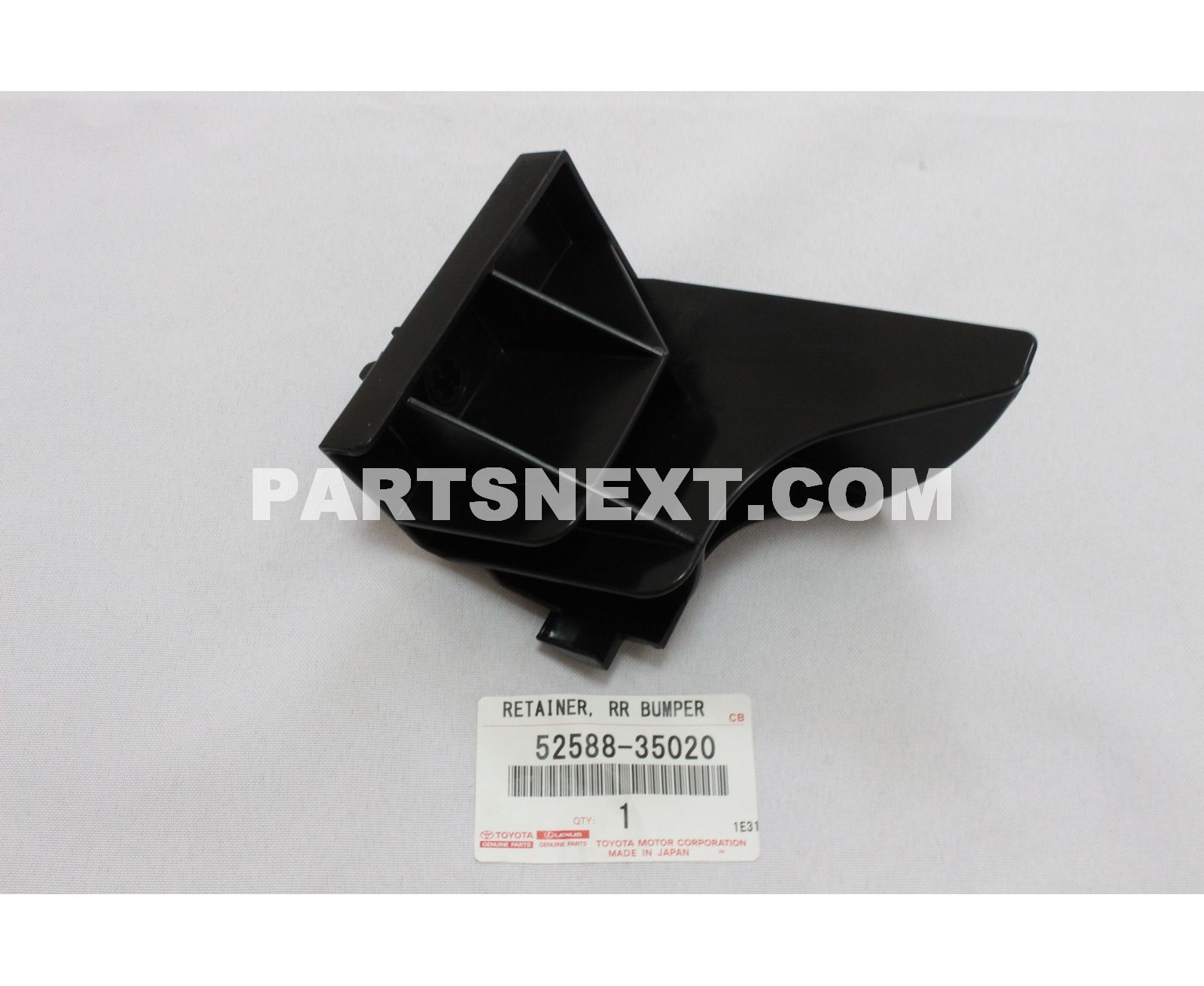 Toyota :: 52588-35020 RETAINER, REAR BUMPER END, LH