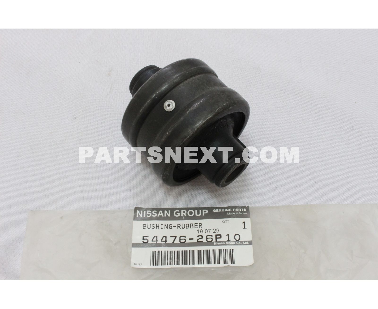 Nissan :: 54476-26P10 BUSH-MOUNTING,TENSION ROD