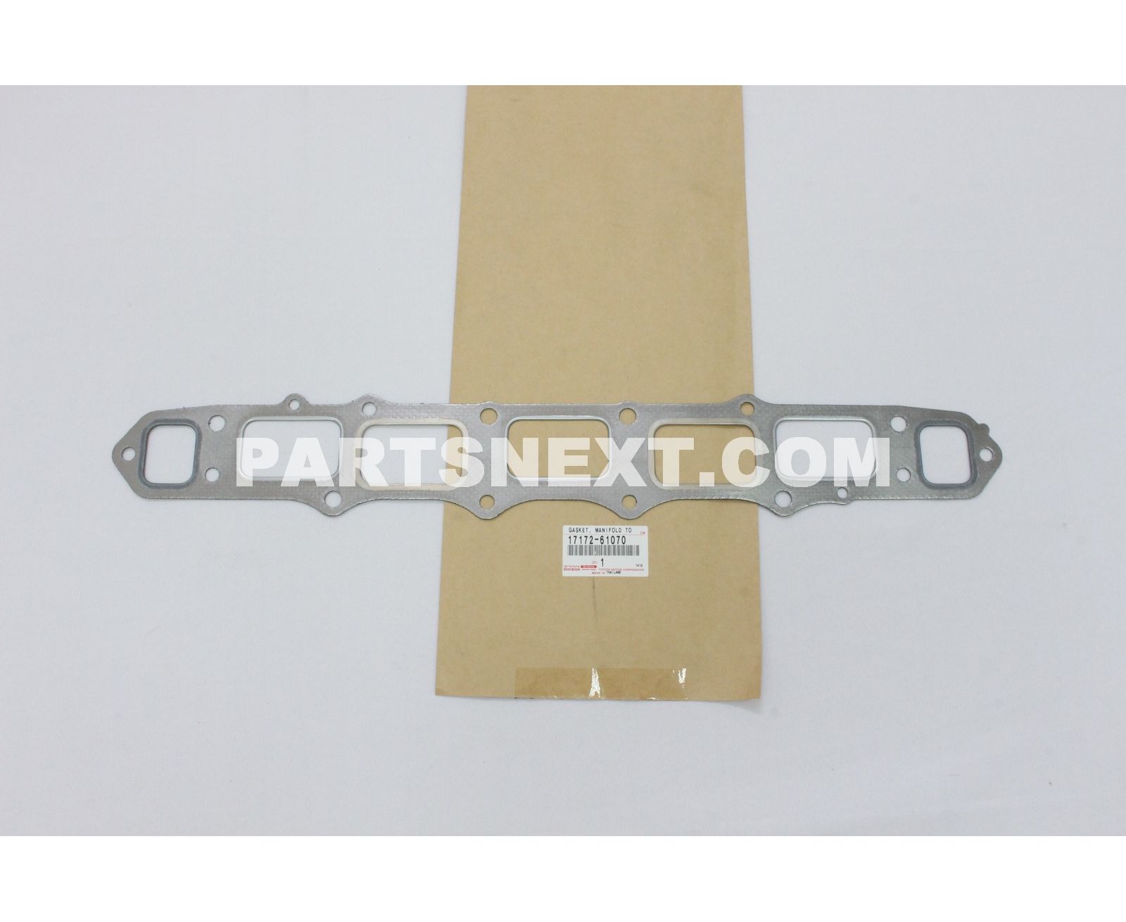 Toyota :: 17172-61070 GASKET, MANIFOLD TO CYLINDER HEAD