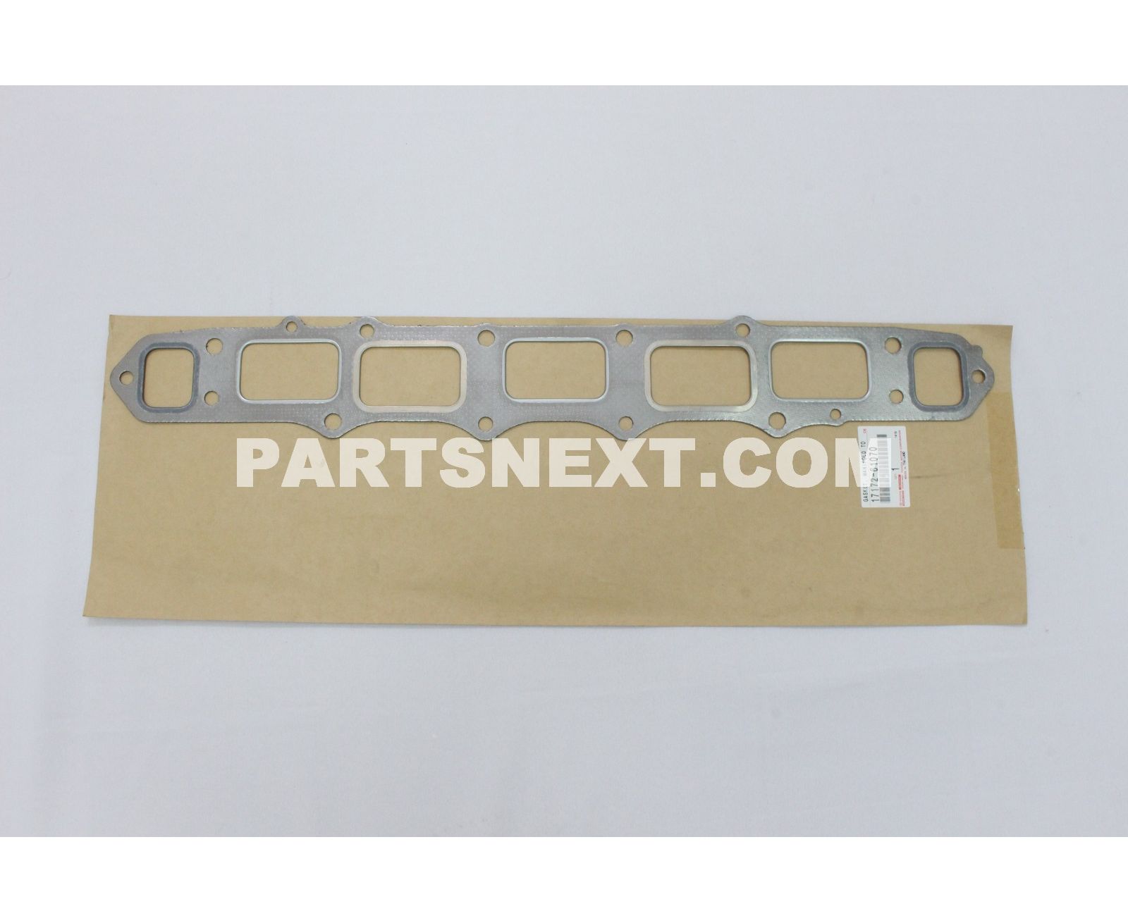 Toyota :: 17172-61070 GASKET, MANIFOLD TO CYLINDER HEAD