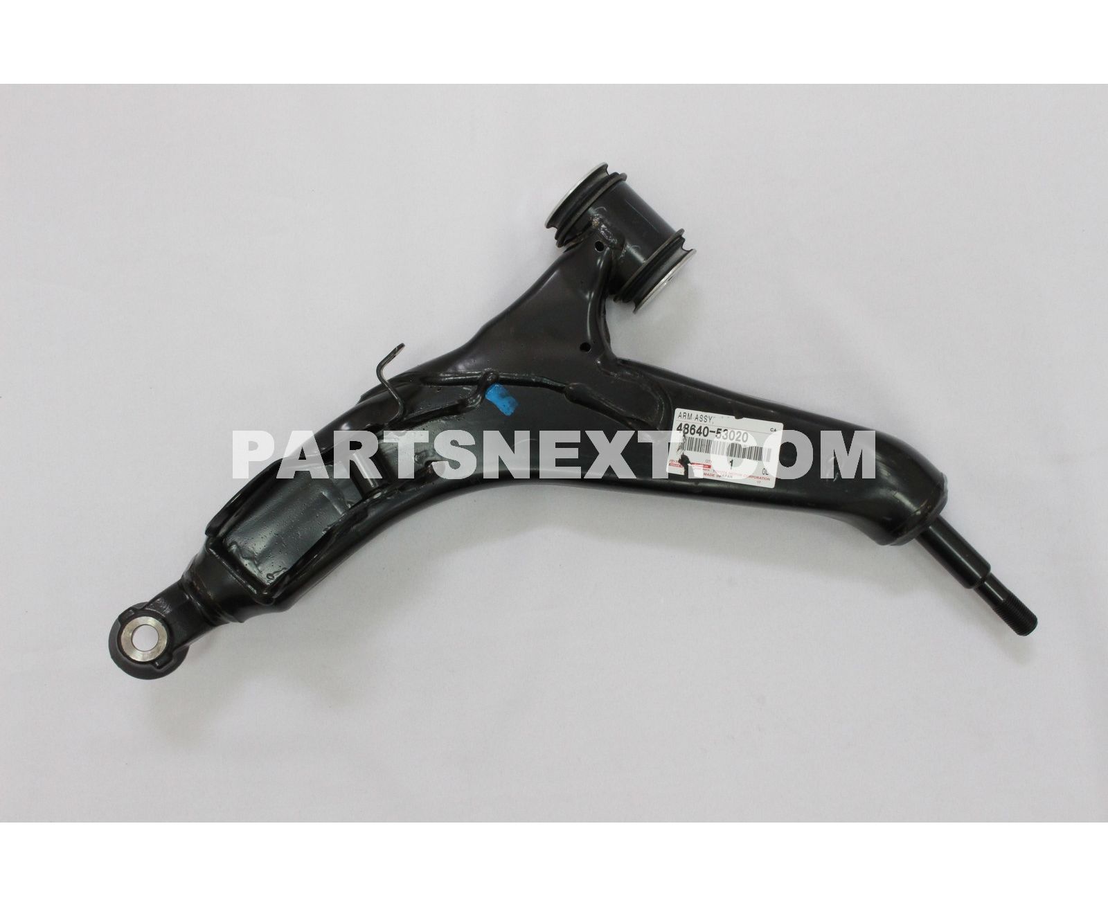 Toyota :: 48640-53020 ARM ASSY, FRONT SUSPENSION LOWER, LH