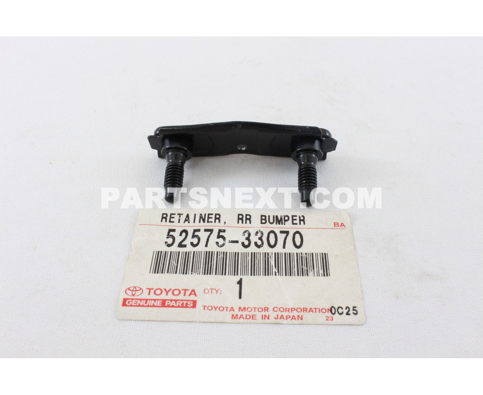Toyota :: 52575-33070 RETAINER, REAR BUMPER SIDE, RH/LH