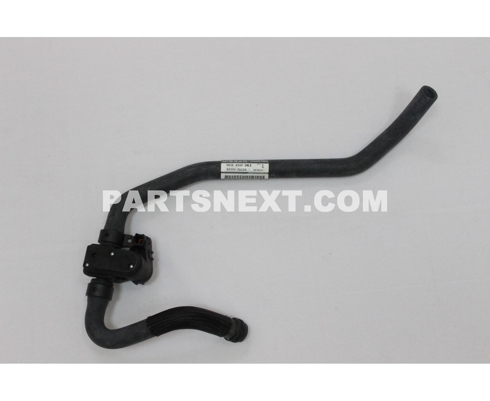 Nissan :: 92400-ZW10A HOSE-HEATER,INLET