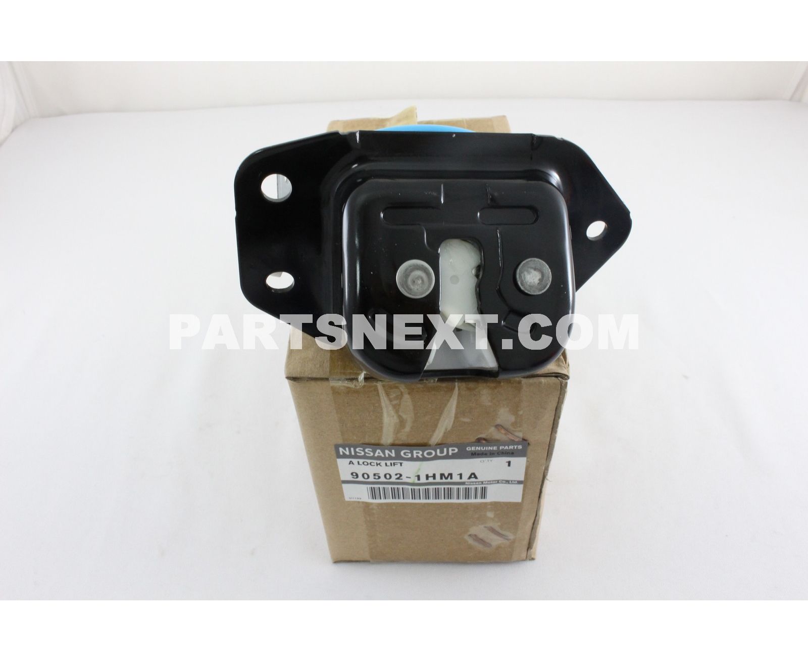 Nissan :: 90502-1HM1A LOCK ASSY-BACK DOOR