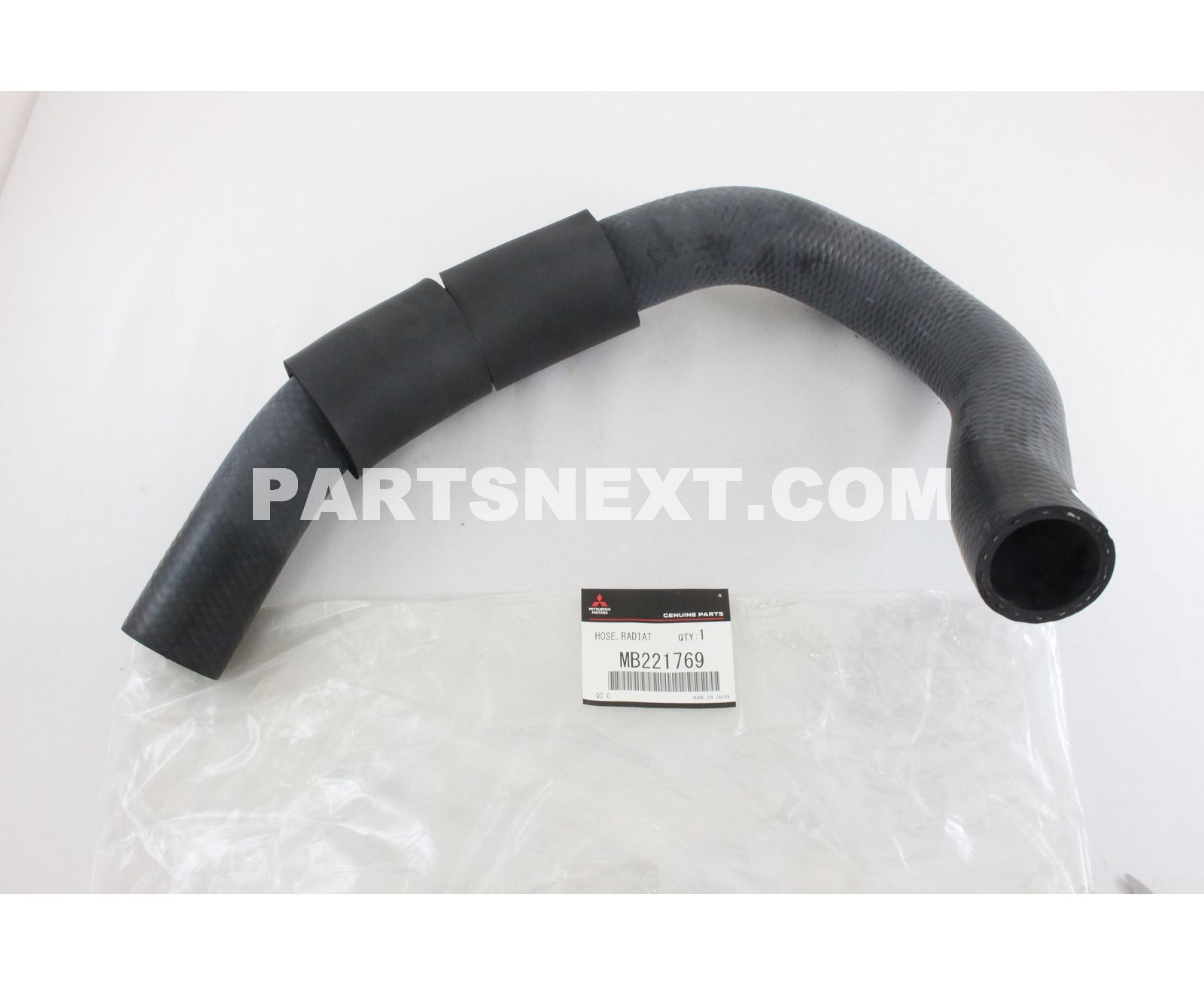 Mitsubishi :: MB221769 HOSE,RADIATOR,LWR