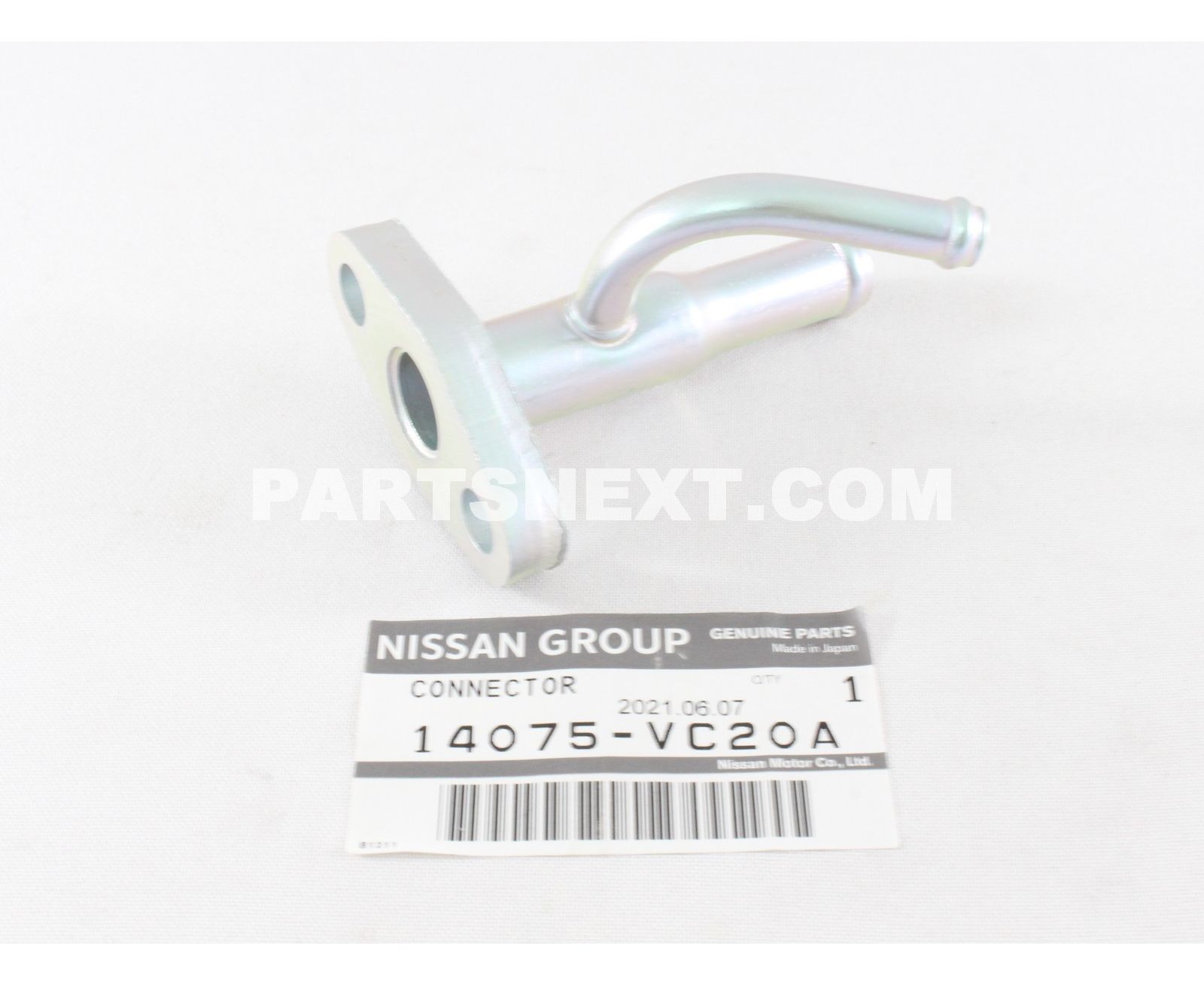 Nissan :: 14075-VC20A CONNECTOR-OIL COOLER
