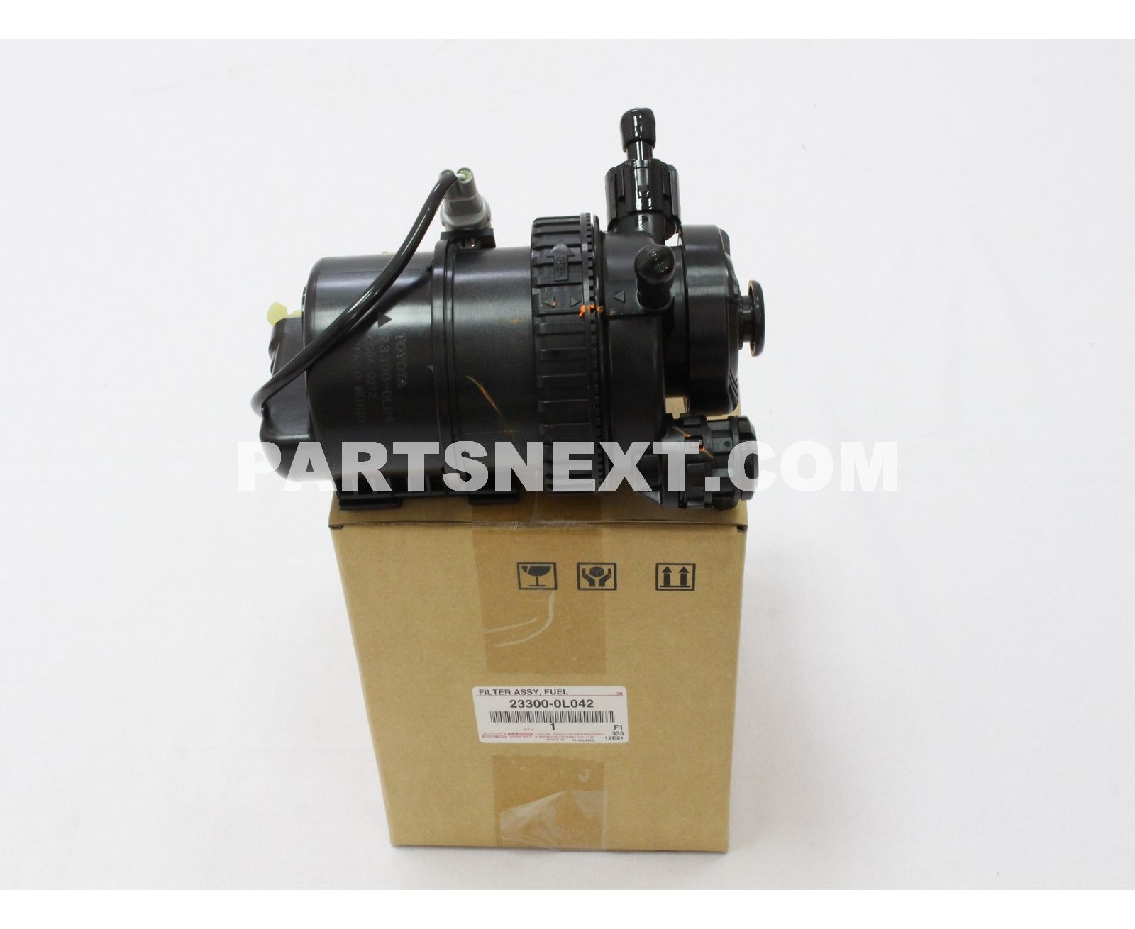 Toyota :: 23300-0L042 FILTER ASSY, FUEL