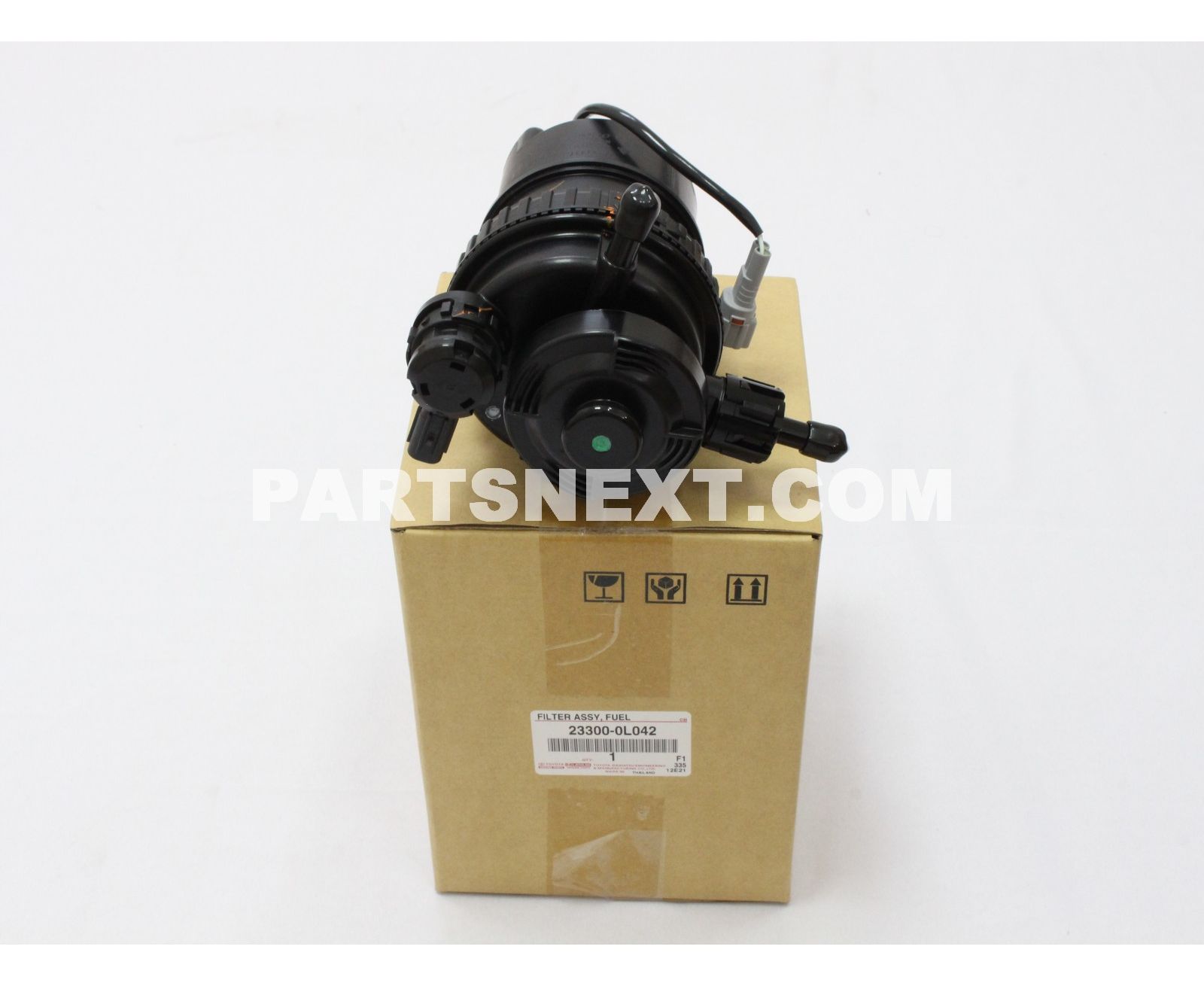 Toyota :: 23300-0L042 FILTER ASSY, FUEL