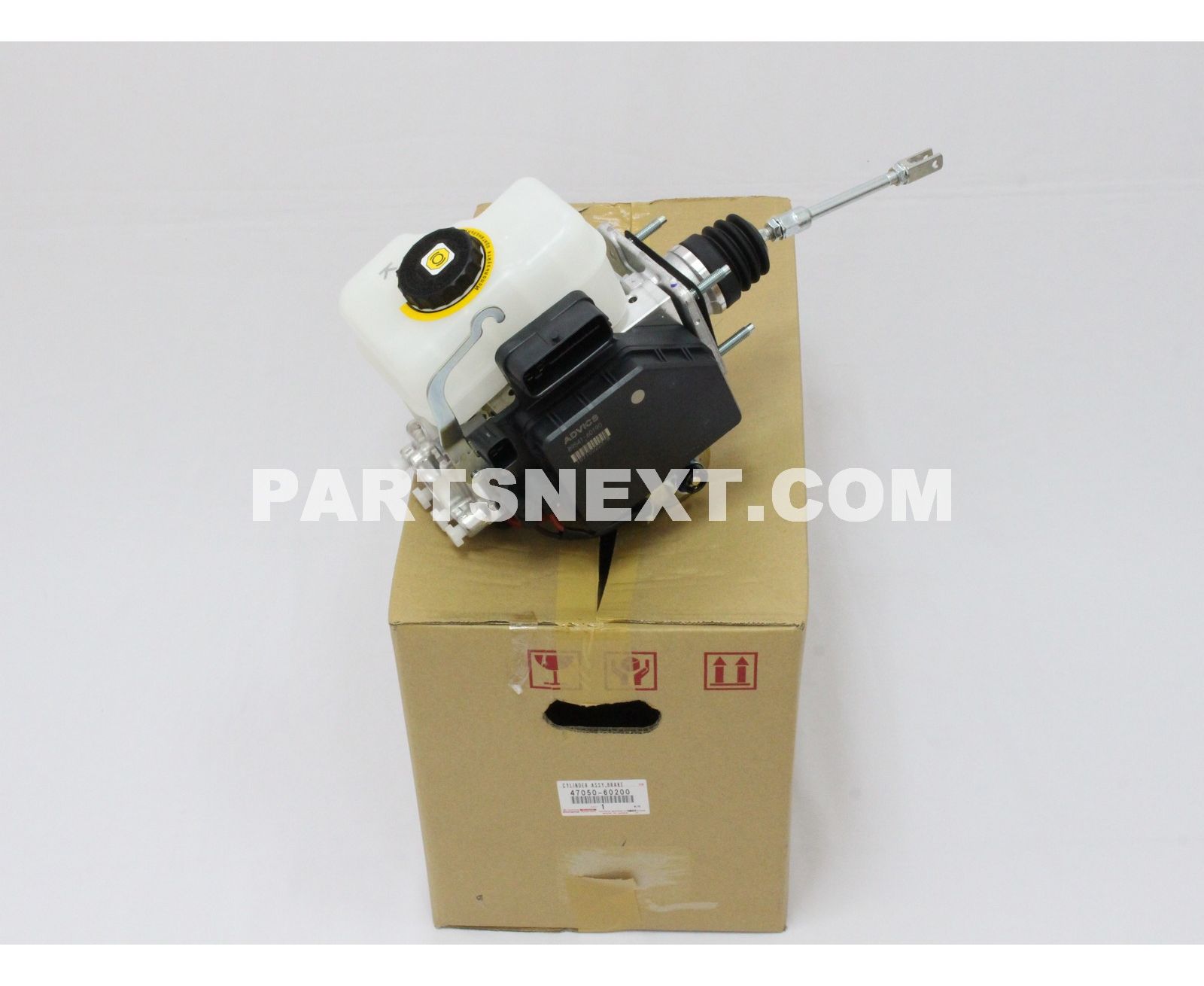 Toyota :: 47050-60200 BRAKE BOOSTER ASSY, W/MASTER CYLINDER