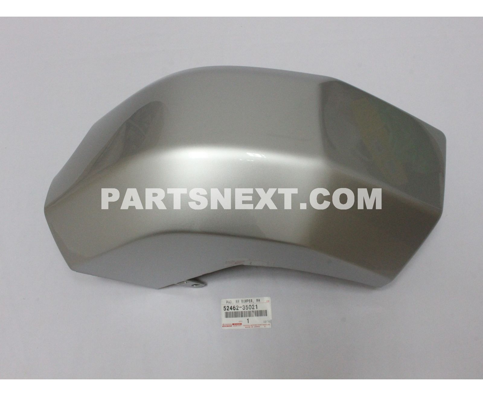 Toyota :: 52462-35021 PAD, REAR BUMPER, RH