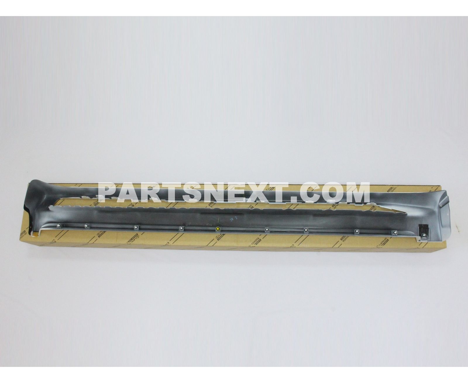 Toyota :: 51773-60160-A1 COVER, STEP PLATE, RH