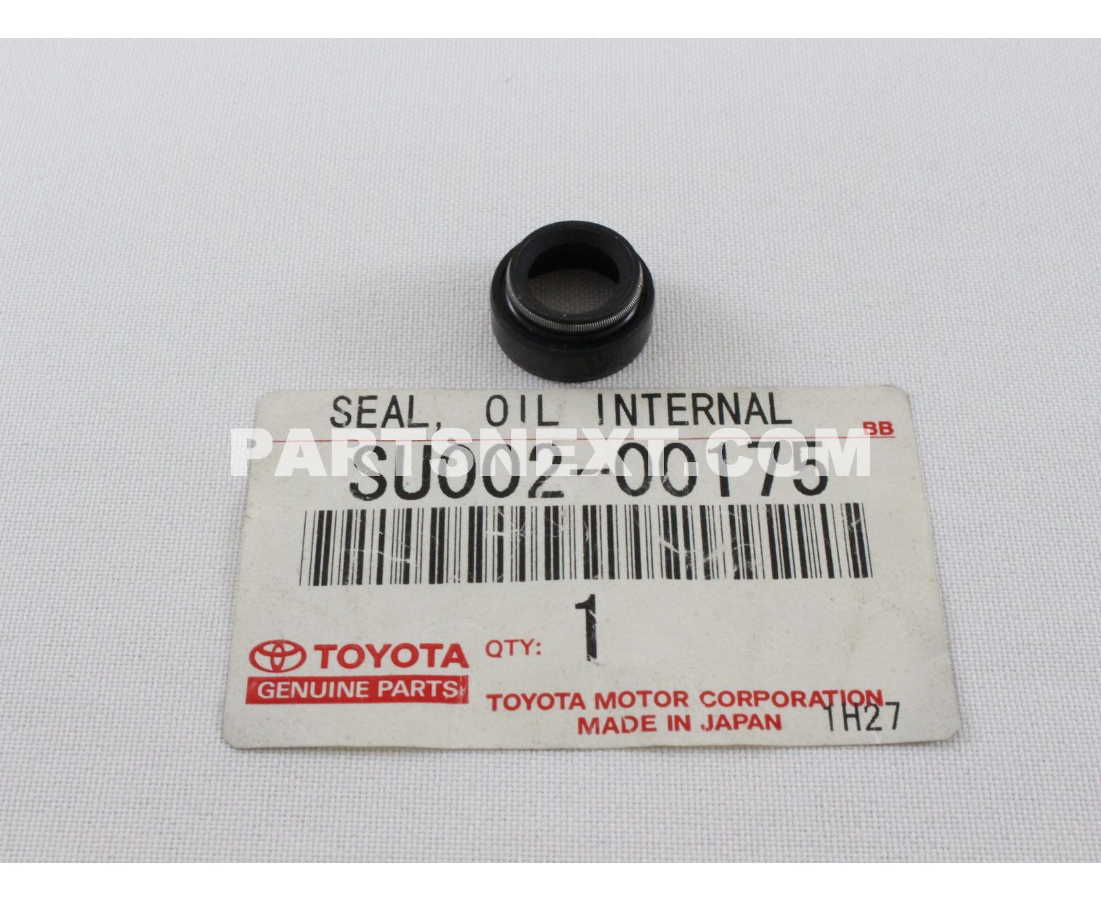 Toyota :: SU002-00175 SEAL, OIL (FOR MTM SPEEDOMETER SHAFT SLEEVE)