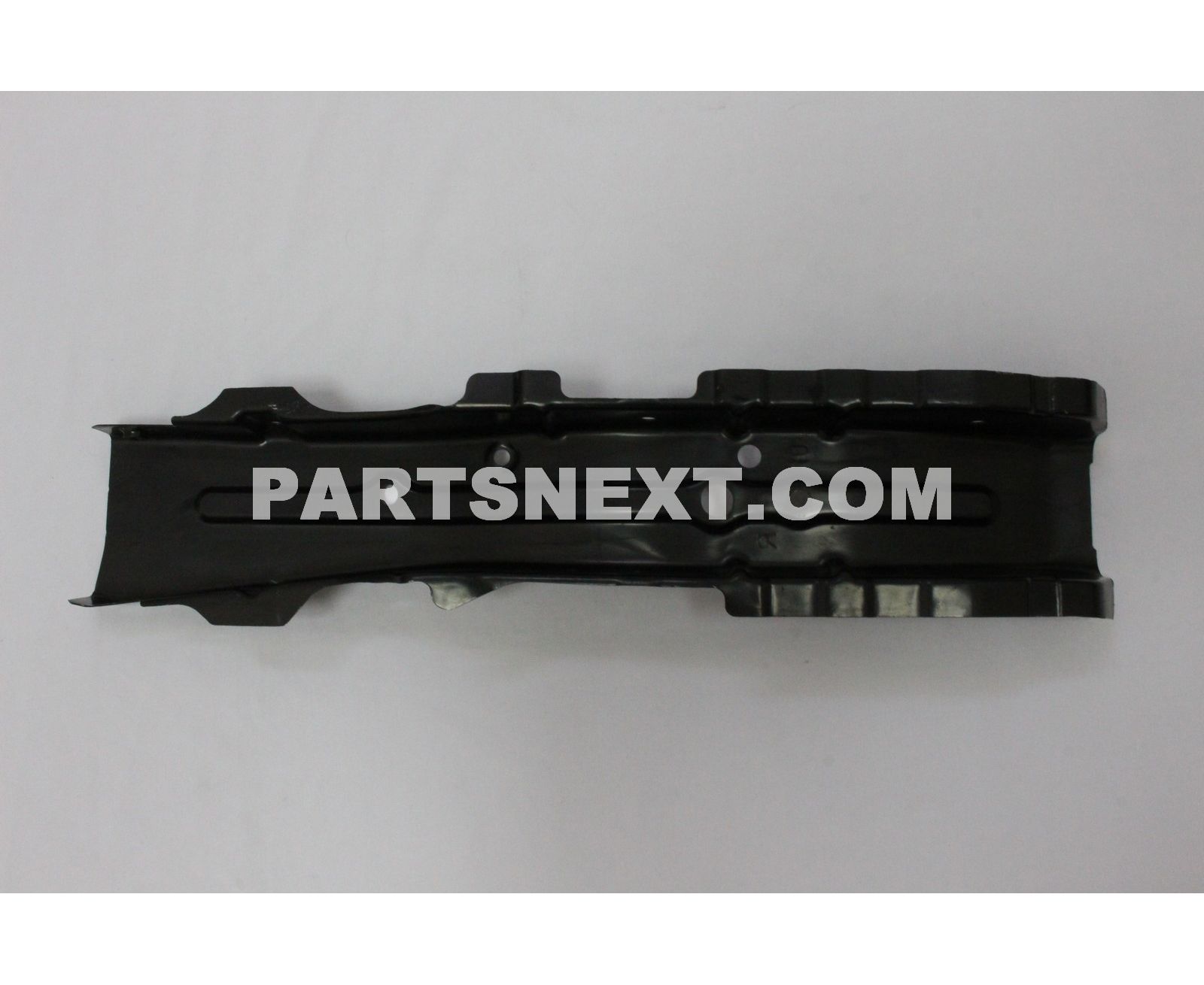 Toyota :: 57167-48030 GUSSET, FRONT CROSSMEMBER SIDE, RH