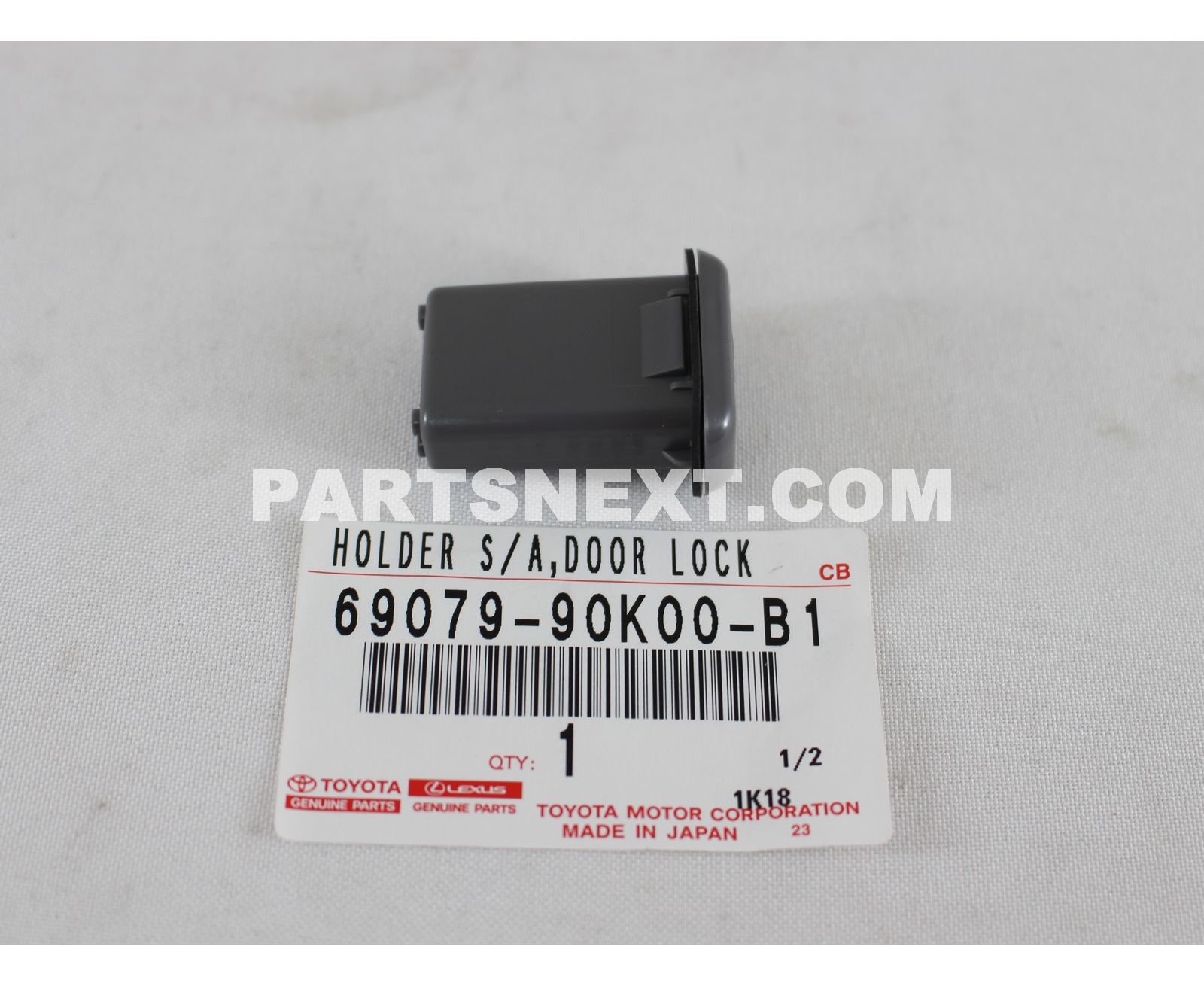 Toyota :: 69079-90K00-B1 HOLDER, FRONT DOOR LOCK CONTROL KNOB