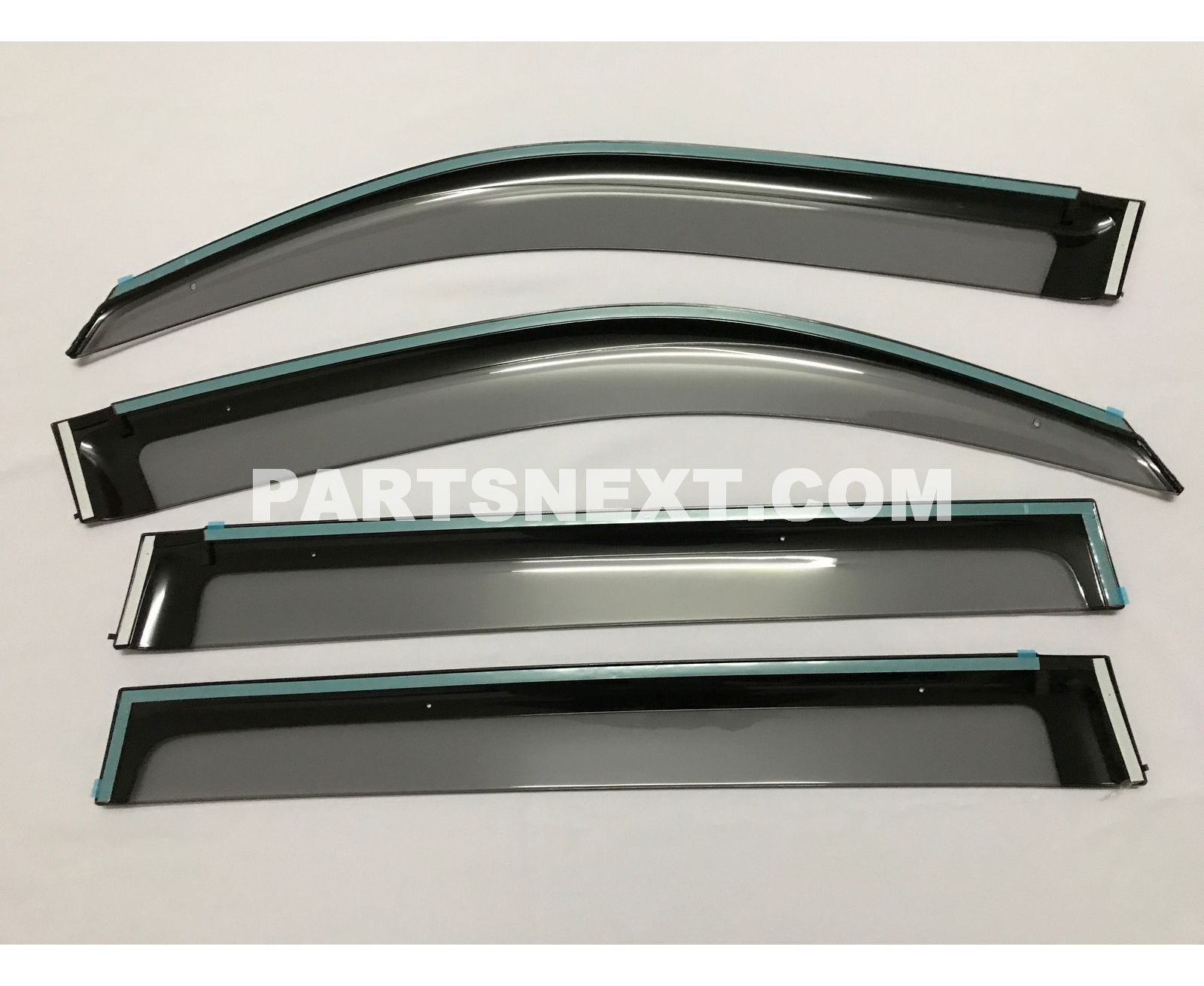 Toyota :: 08611-60880 SIDE VISOR SET