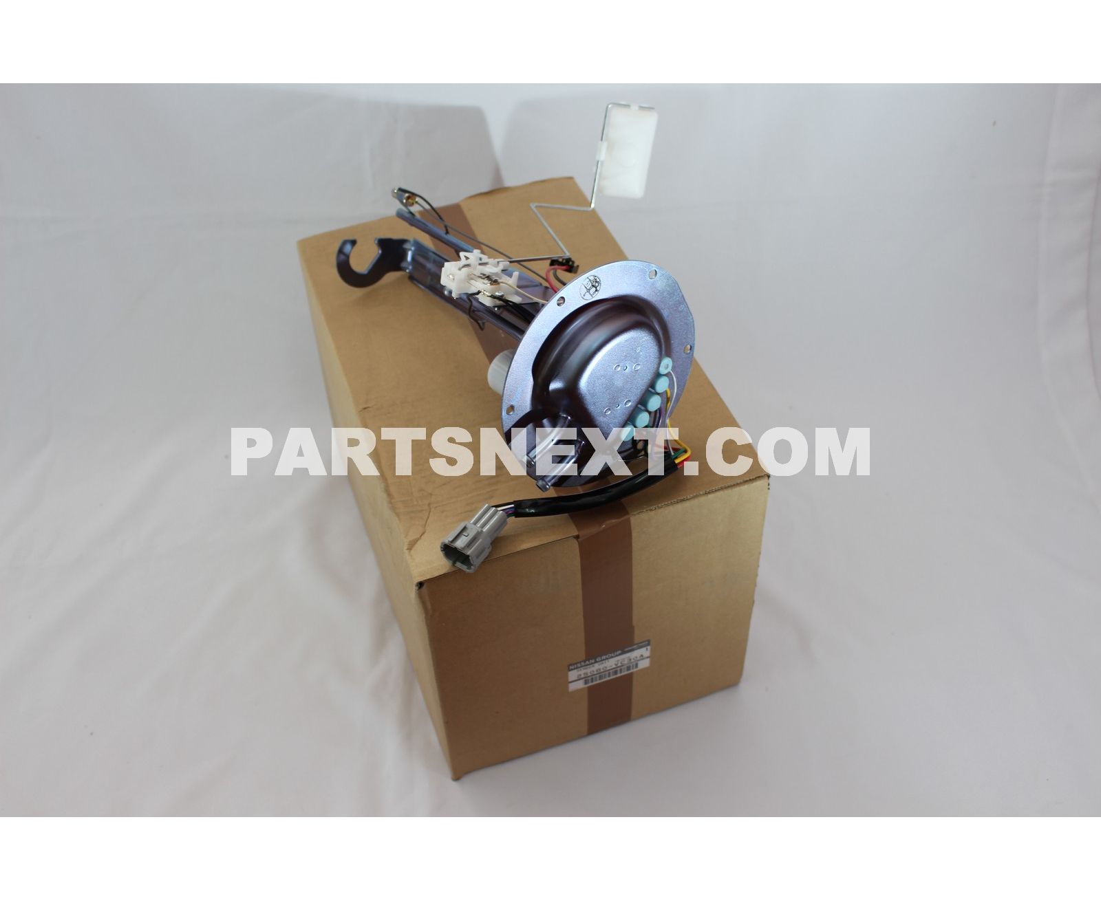Nissan :: 25060-VC30A SENDER UNIT