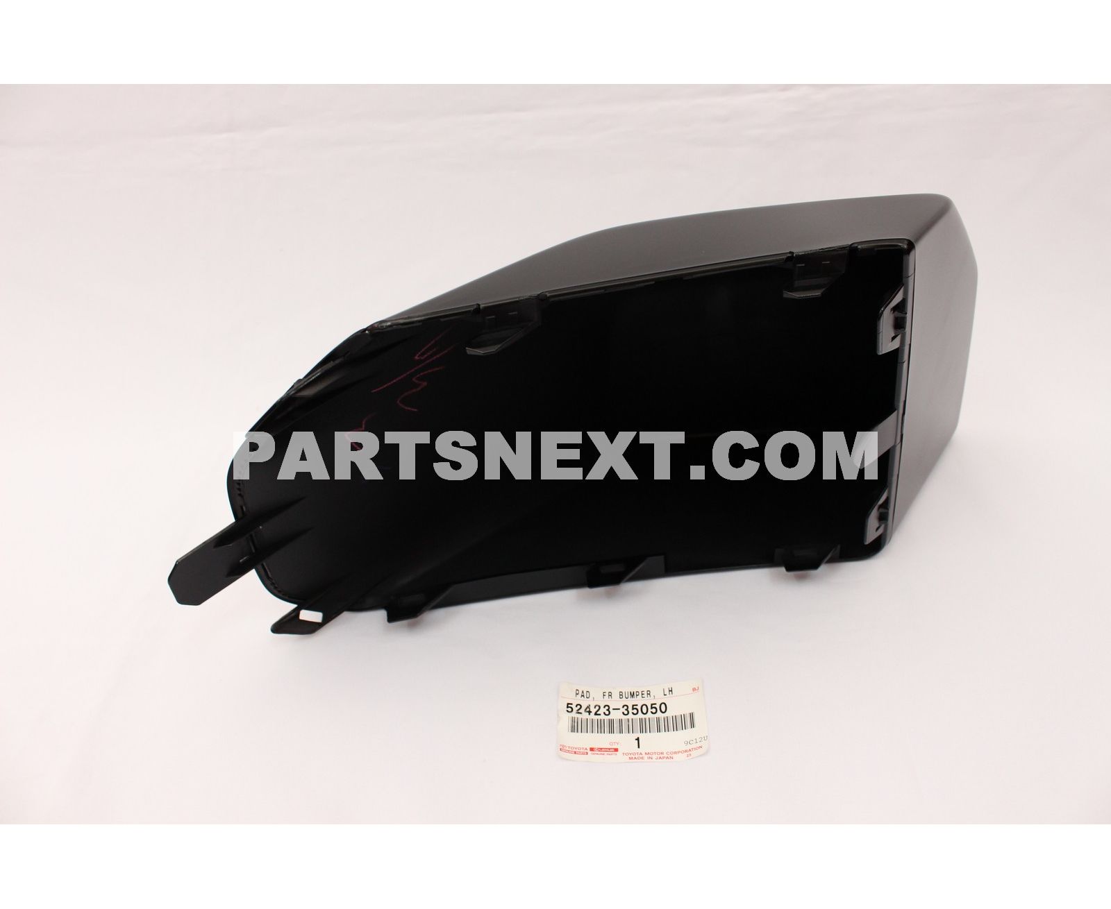 Toyota :: 52423-35050 PAD, FRONT BUMPER, LH