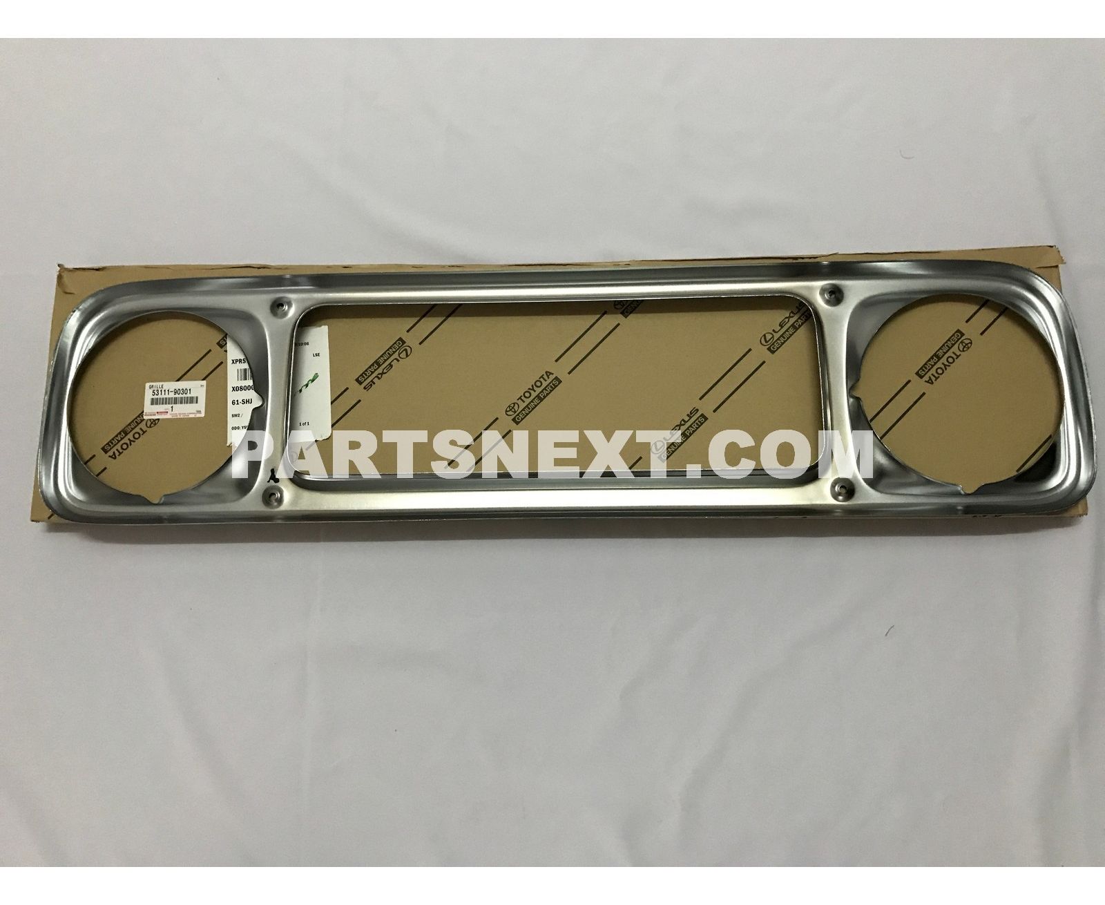 Toyota :: 53111-90301 GRILLE, RADIATOR