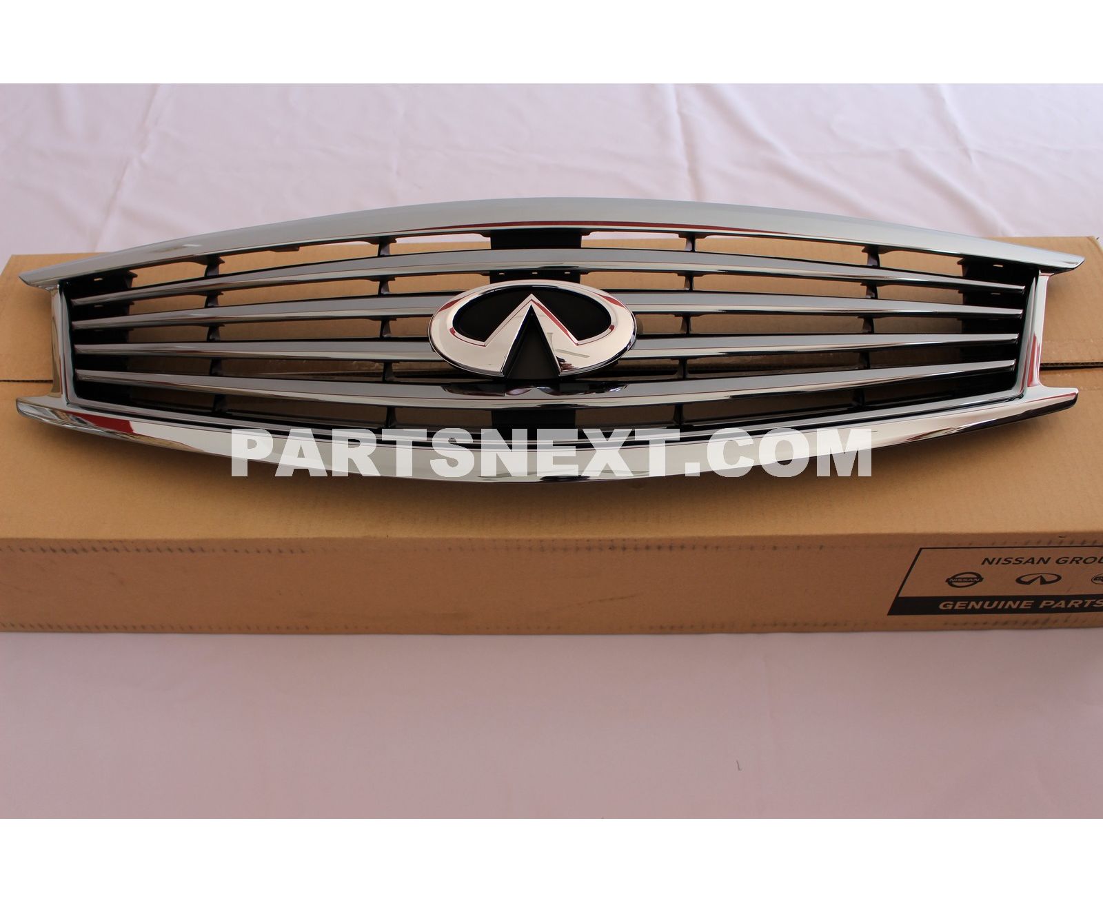 Nissan :: 62310-1NF1A GRILLE-RADIATOR