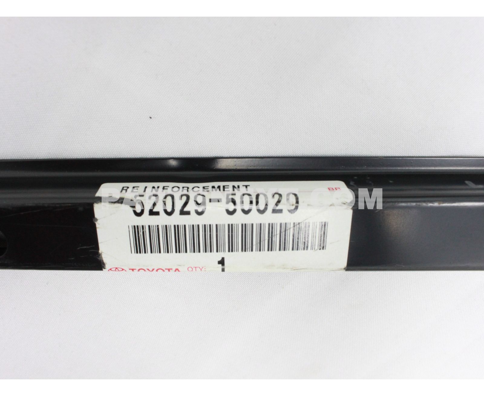 Toyota :: 52029-50020 REINFORCEMENT SUB-ASSY, FRONT BUMPER, UPPER