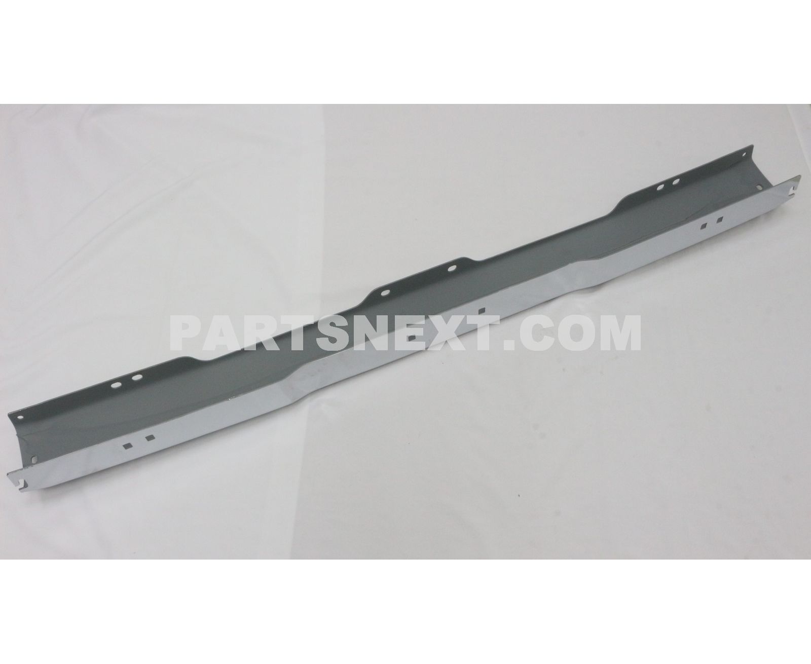 Toyota :: 52151-60041 BAR, REAR BUMPER