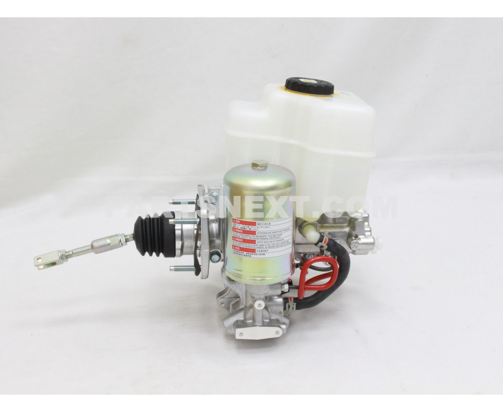 Toyota :: 47050-60311 BRAKE BOOSTER ASSY, W/MASTER CYLINDER