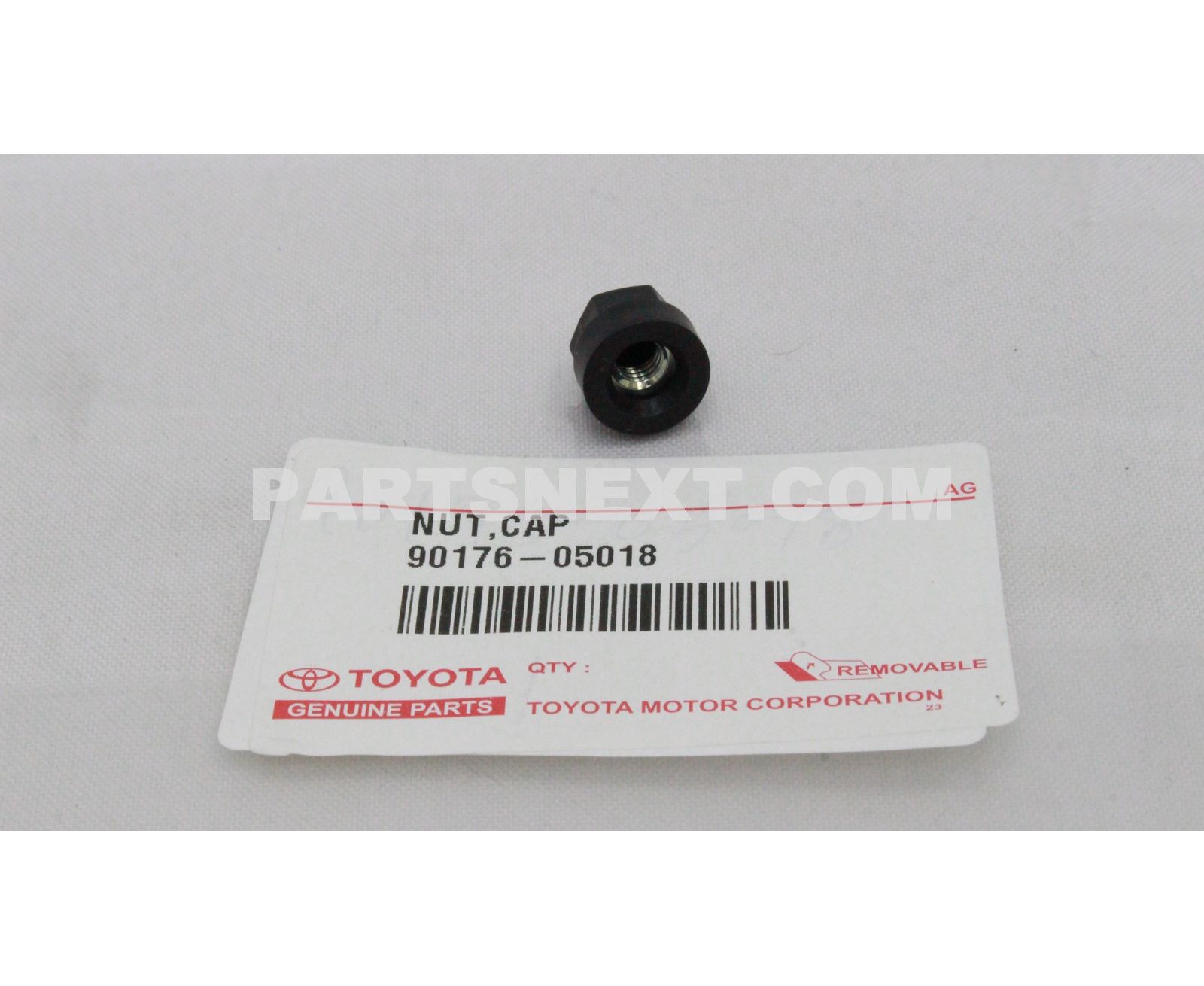 Toyota :: 90176-05018 NUT,CAP