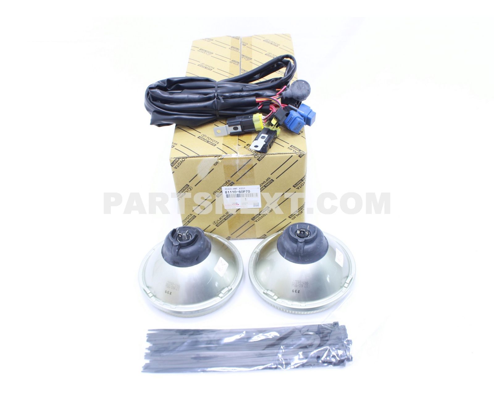 Toyota :: 81110-60P70 HEADLAMP ASSY