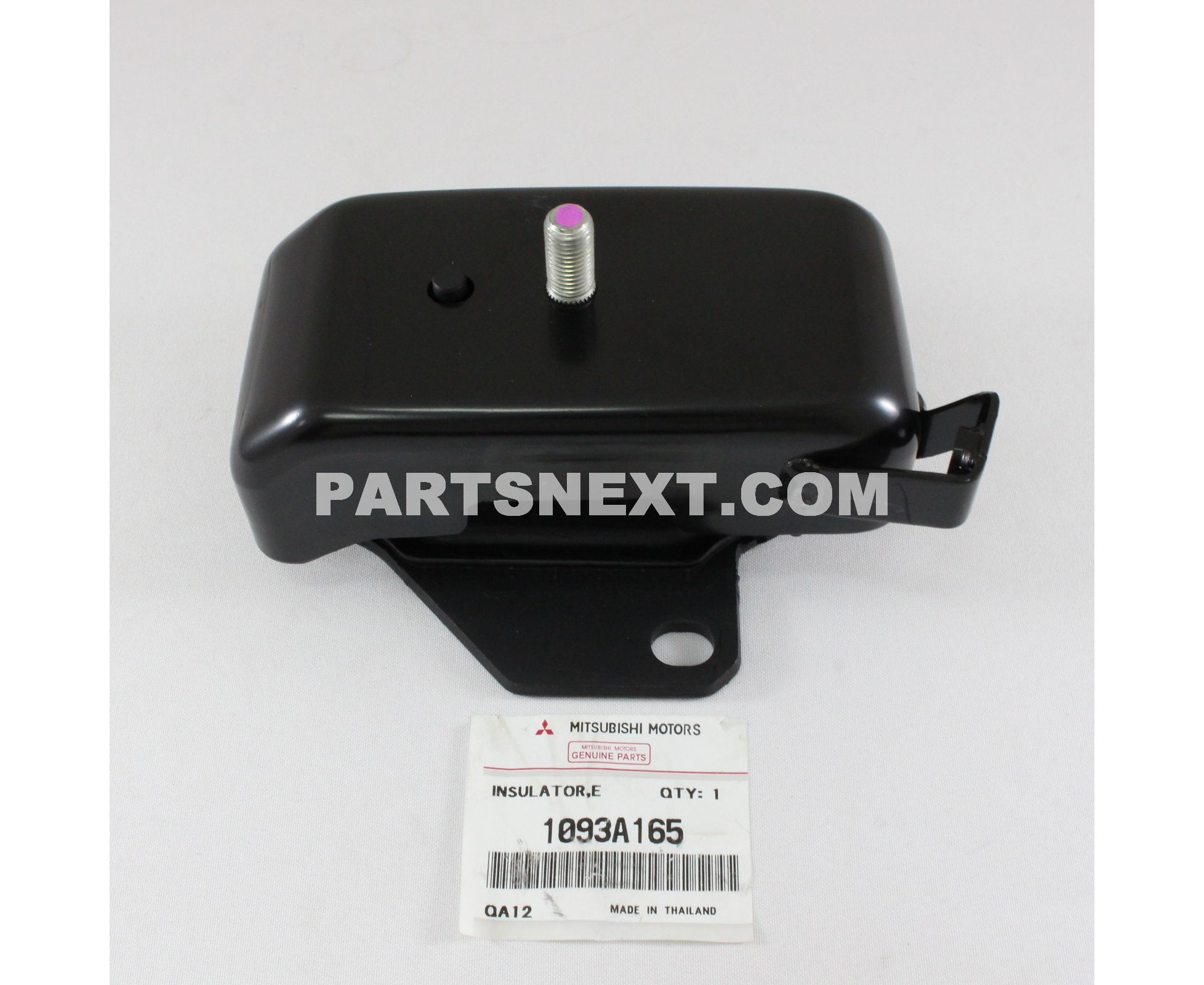 Mitsubishi :: 1093A165 INSULATOR,ENG MOUNTI
