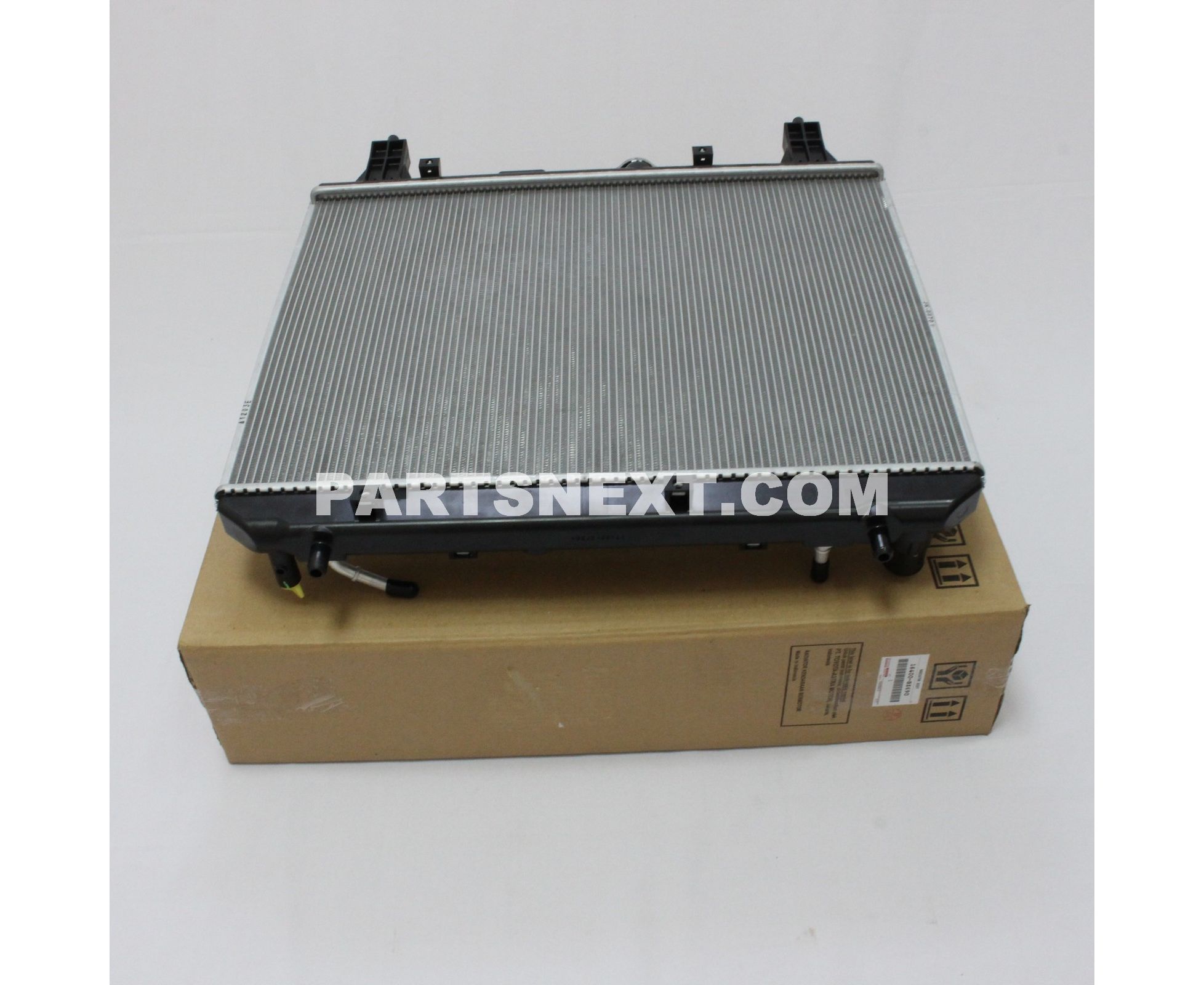 Toyota :: 16400-BZ690 RADIATOR ASSY