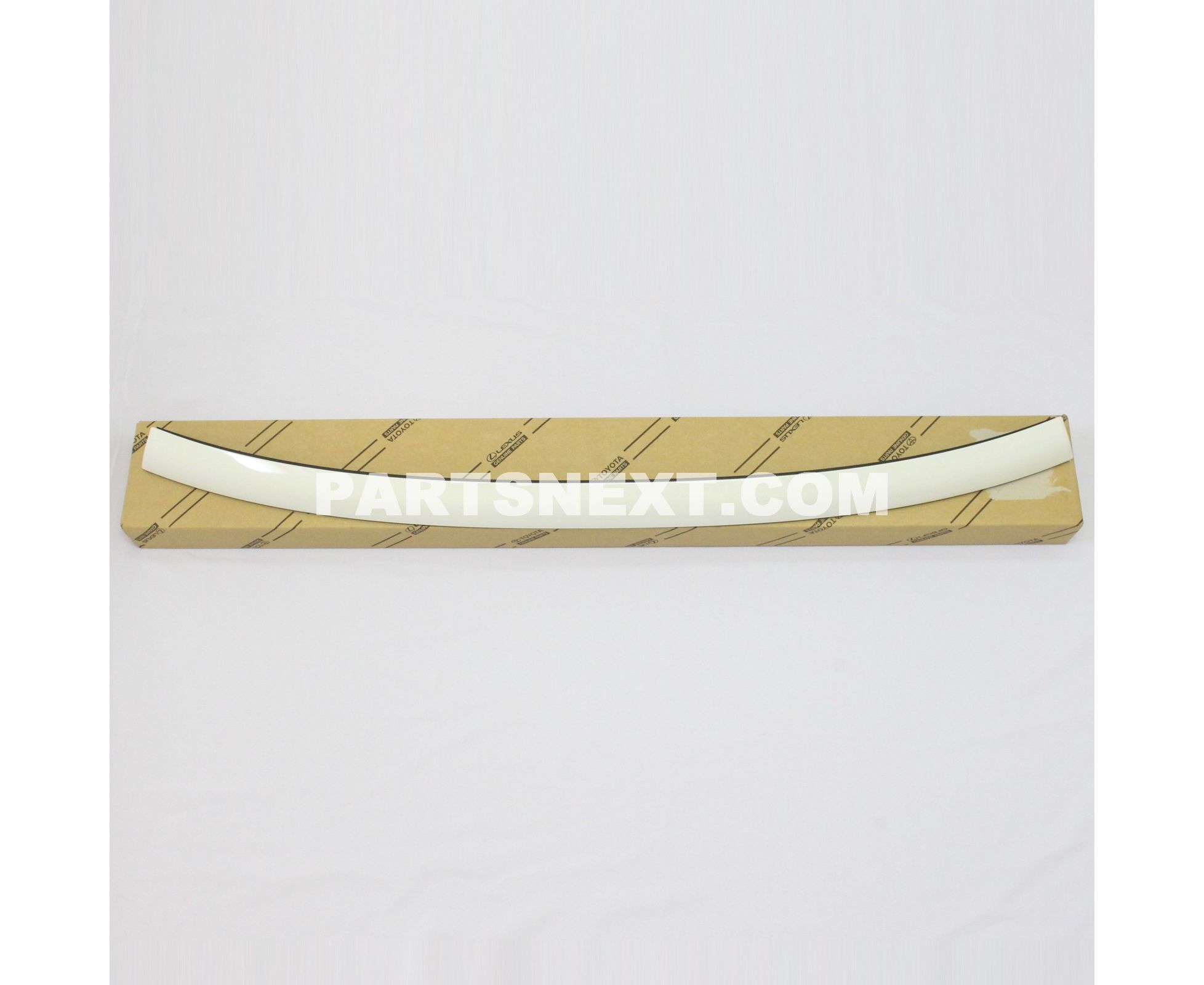 Toyota :: 75503-35061-A0 MOULDING SUB-ASSY, WINDSHIELD, OUTSIDE UPPER