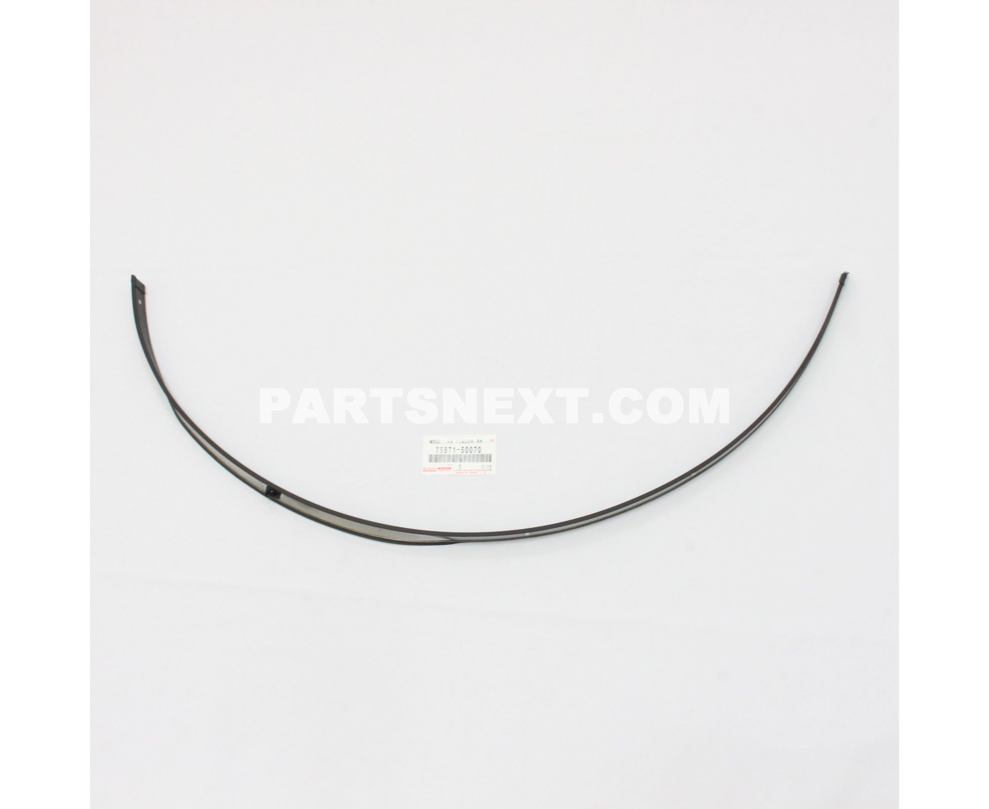 Toyota :: 75871-50070 MOULDING, FRONT FENDER WHEEL OPENING, RH