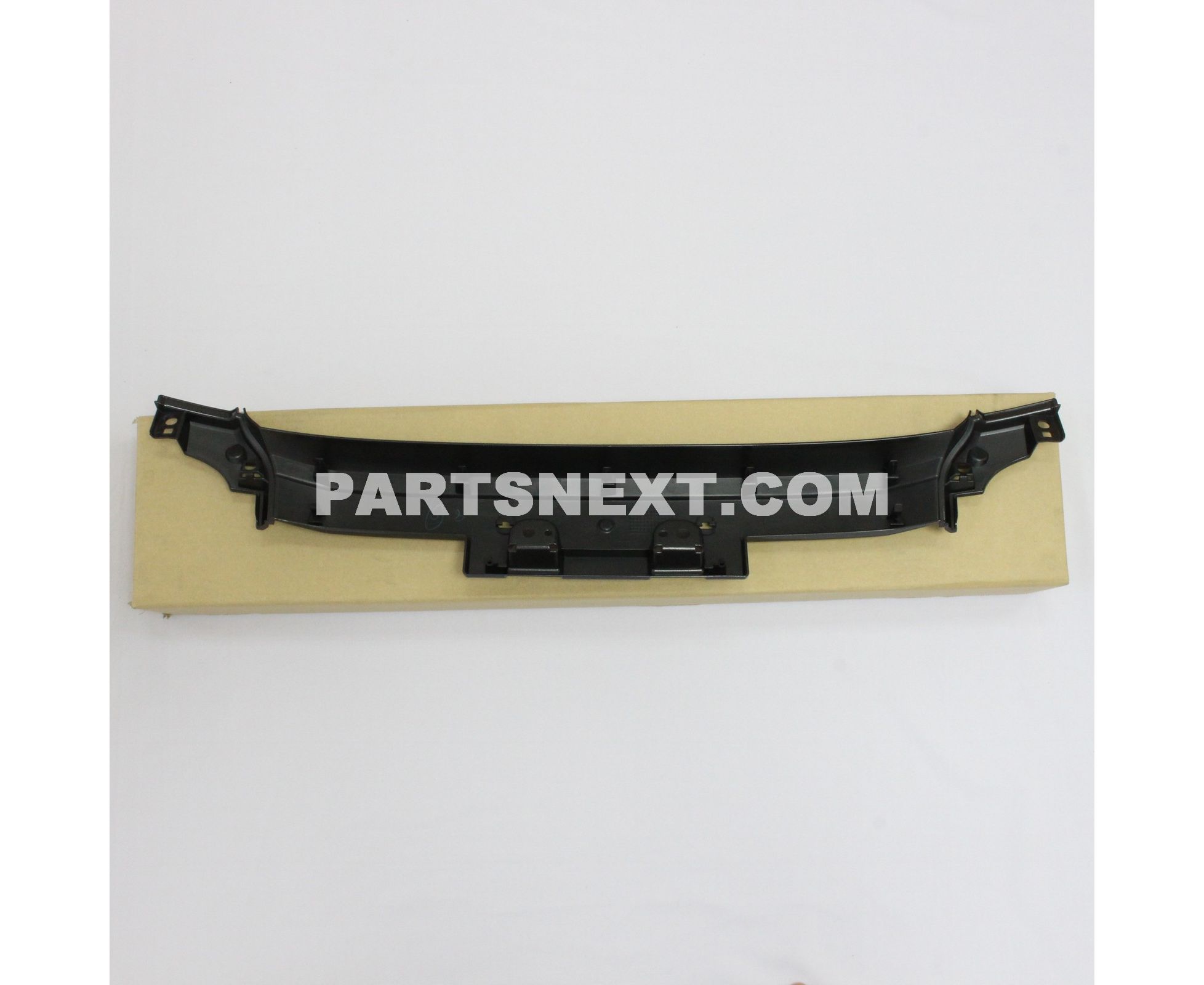 Mitsubishi :: 6405A192HA GARNISH,FR BUMPER, C