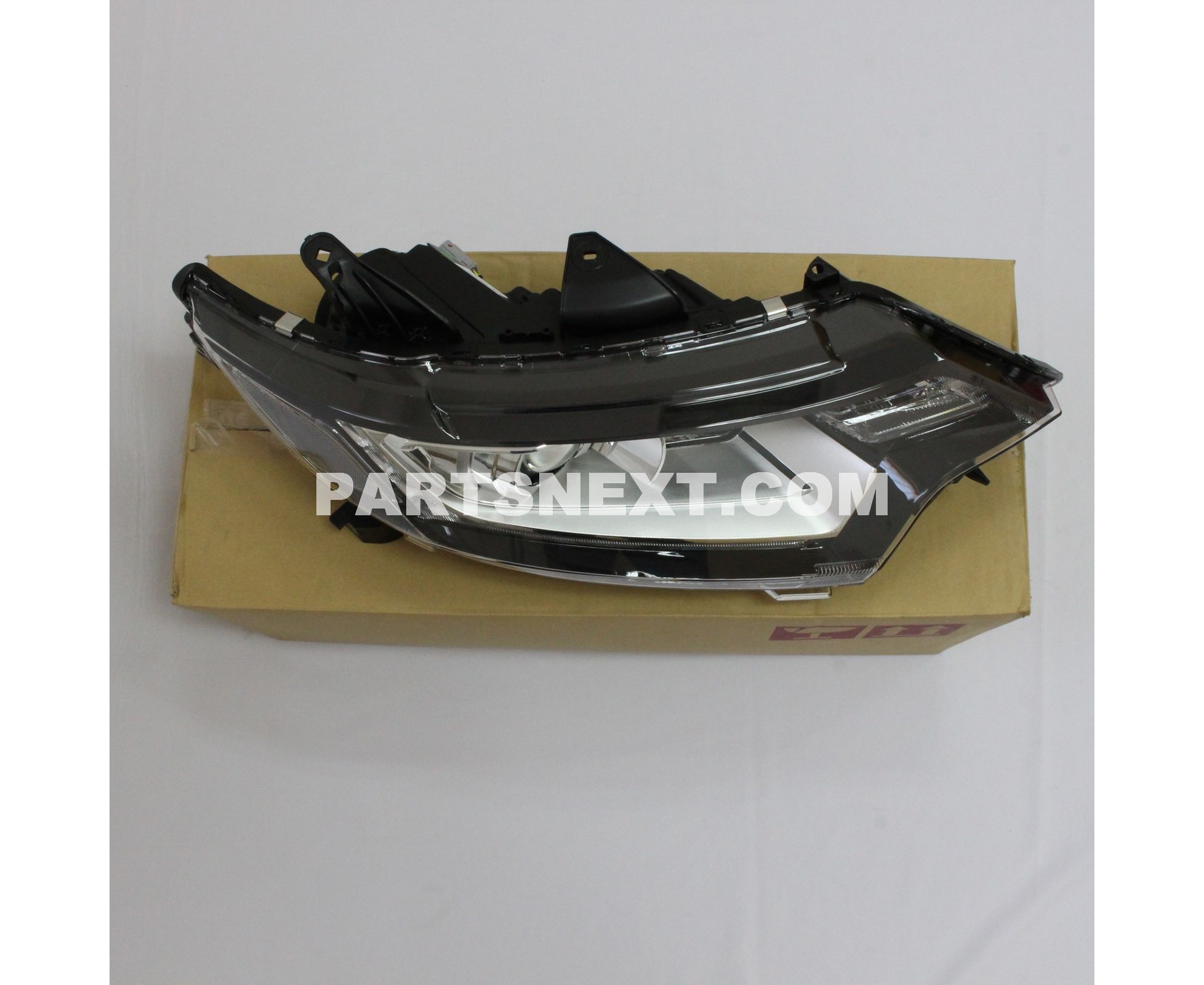 Mitsubishi :: 8301C854 HEADLAMP ASSY,RH