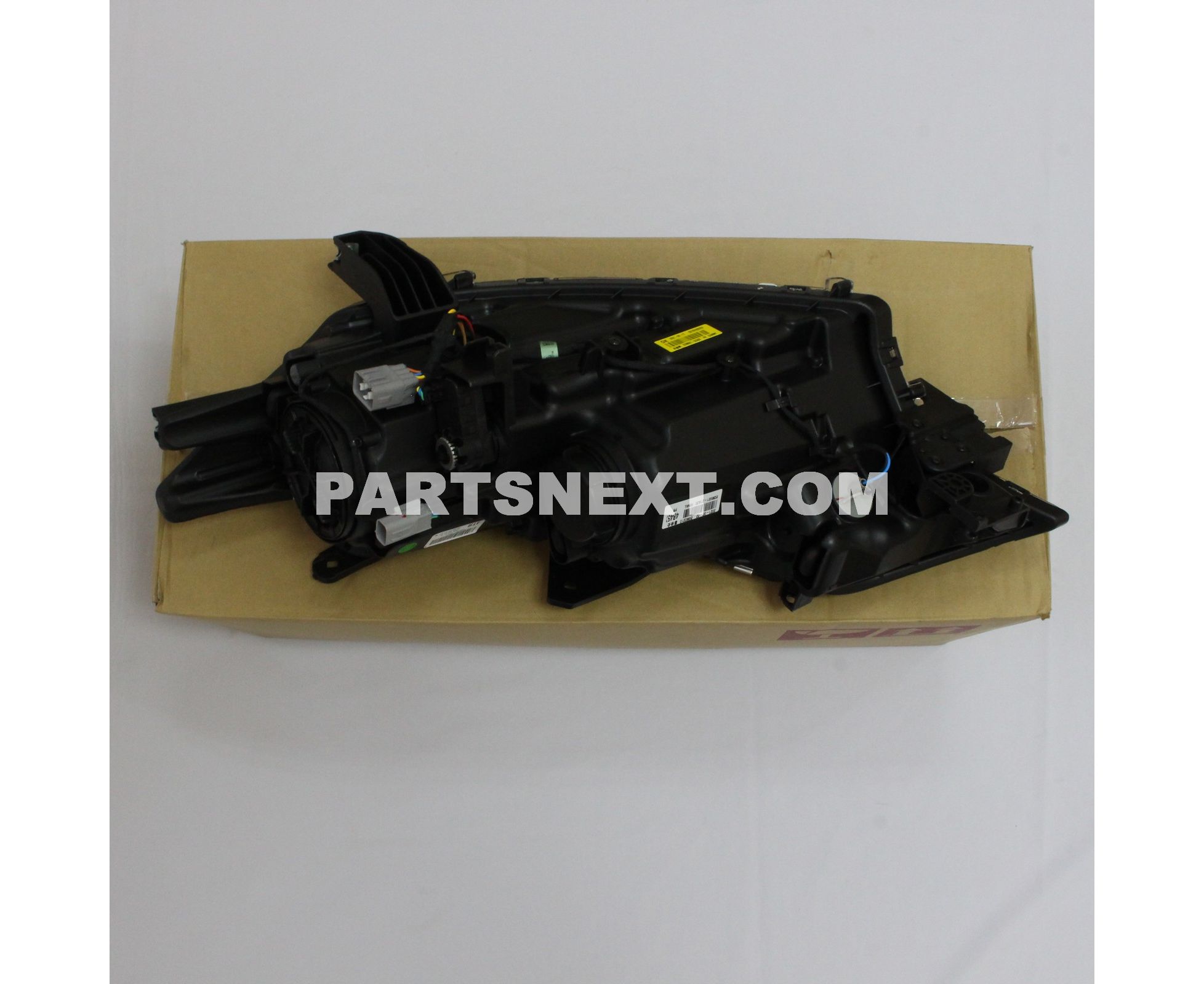 Mitsubishi :: 8301C854 HEADLAMP ASSY,RH