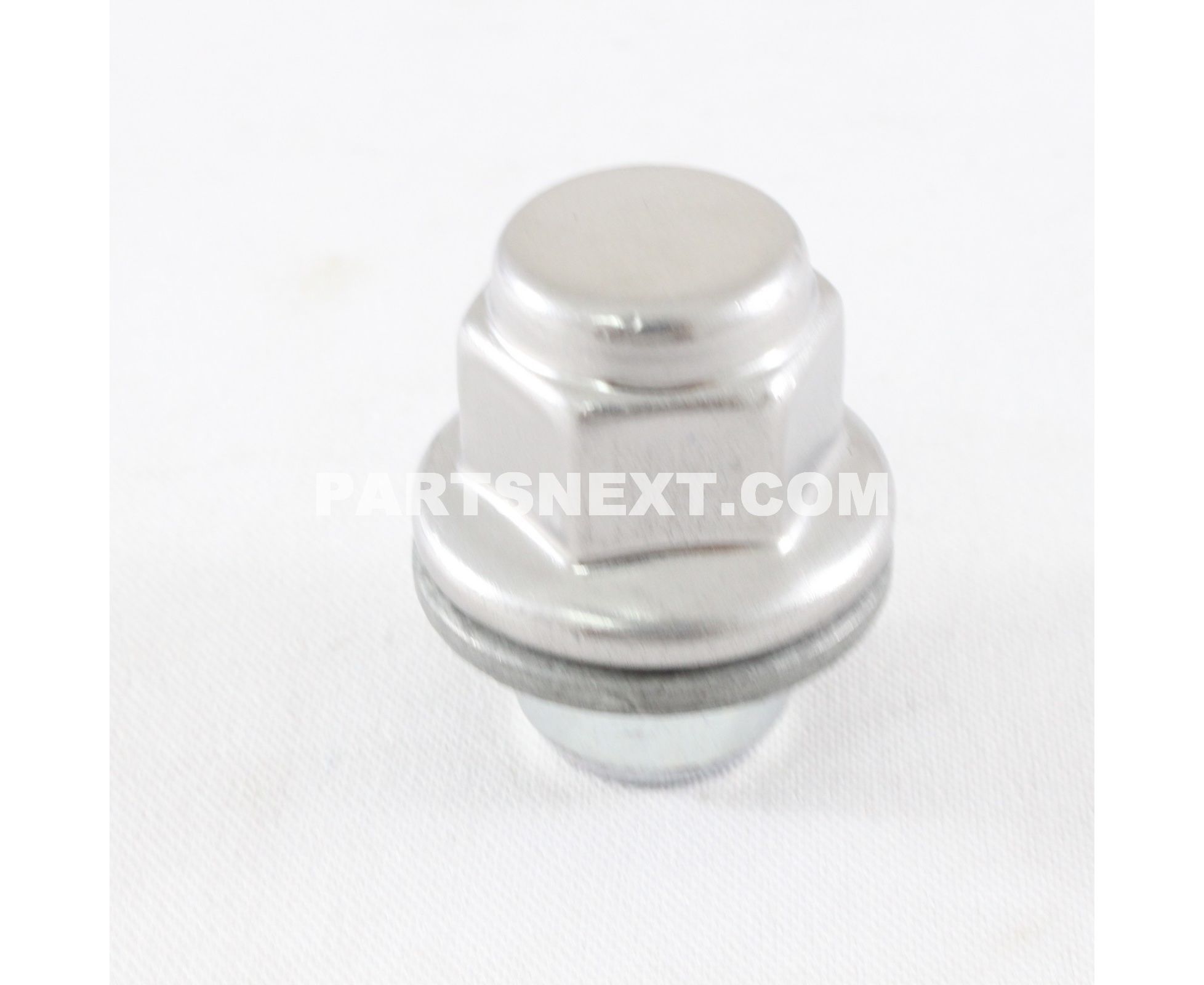 Toyota :: 90084-94001 NUT, HUB (FOR AXLE)