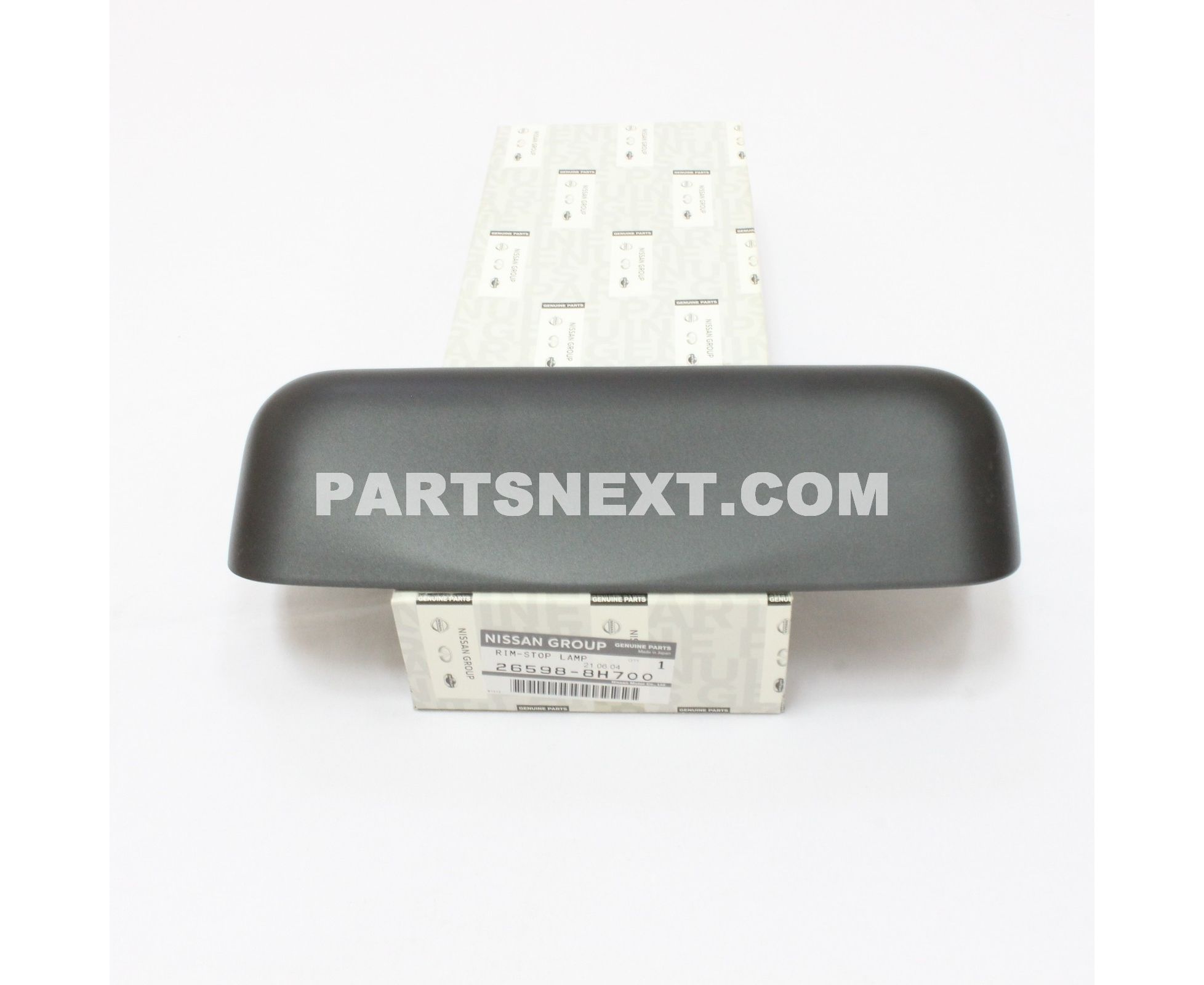Nissan :: 26598-8H700 RIM-HIGH MOUNTING STOP LAMP