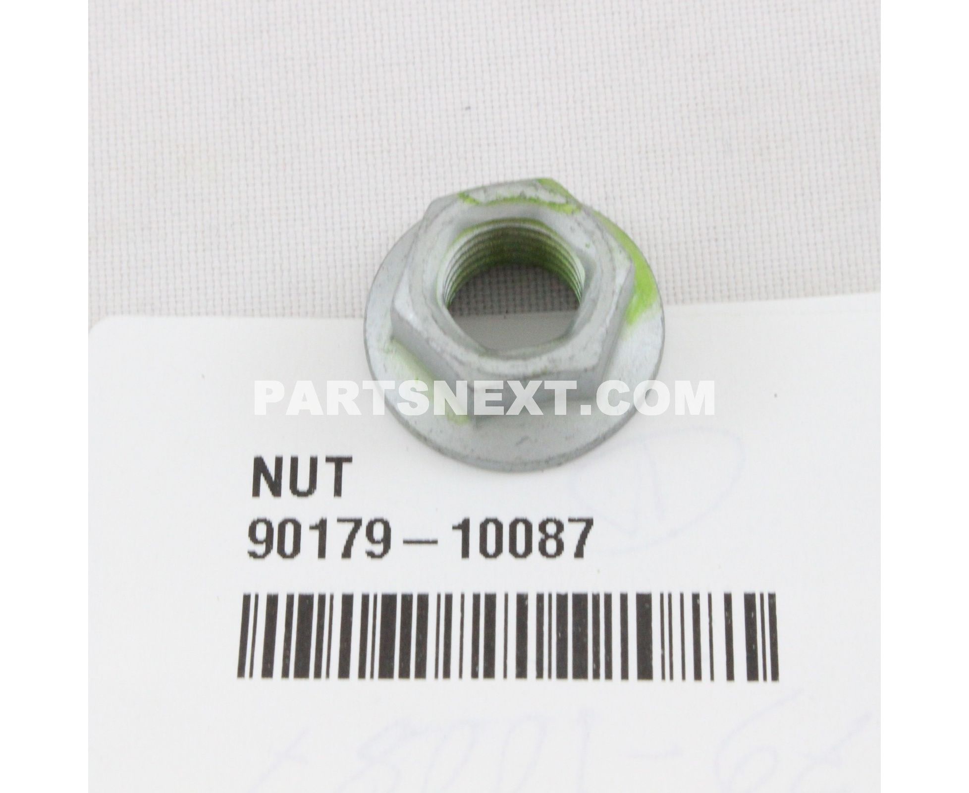 Toyota :: 90179-10087 NUT