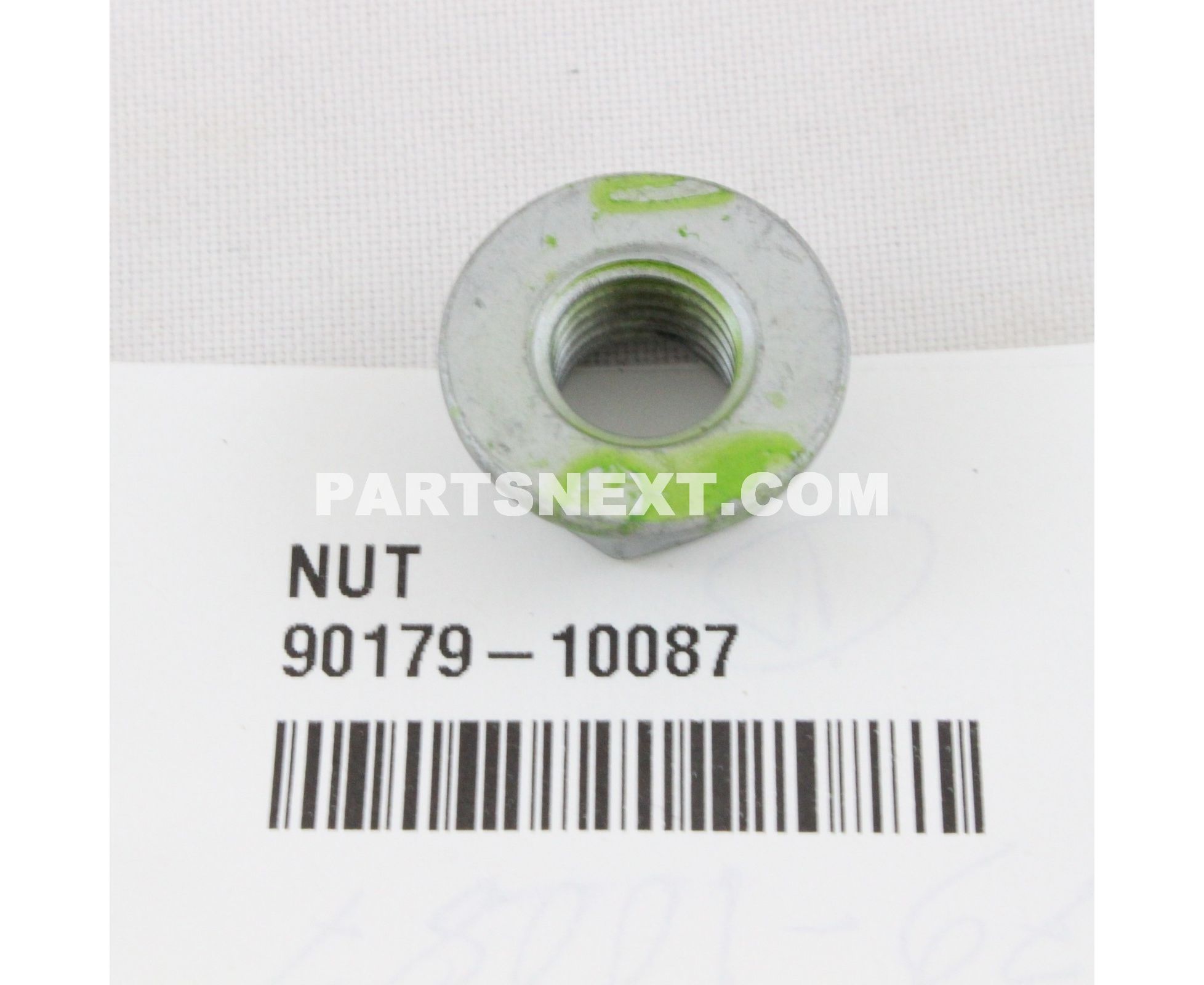 Toyota :: 90179-10087 NUT