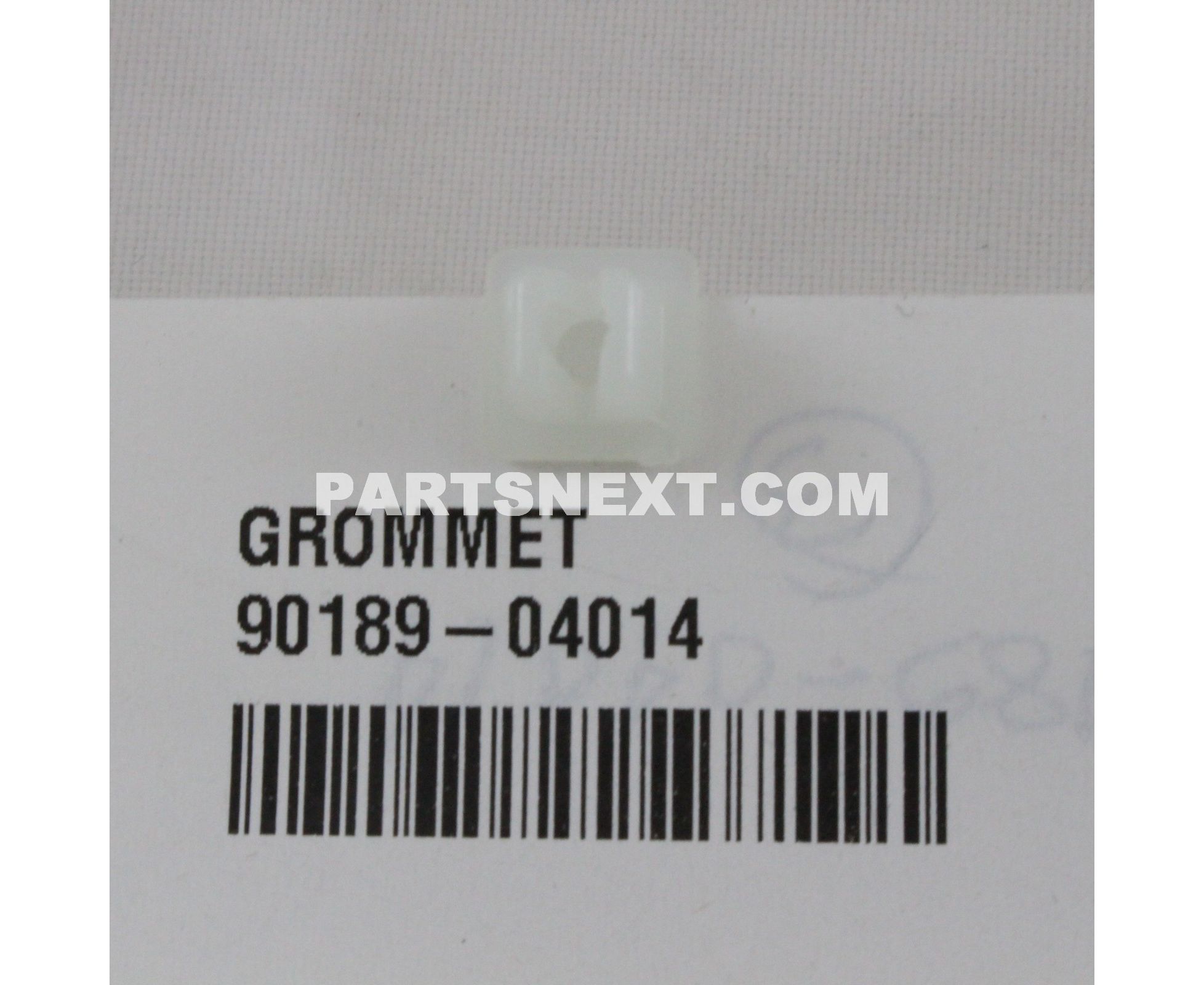 Toyota :: 90189-04014 GROMMET